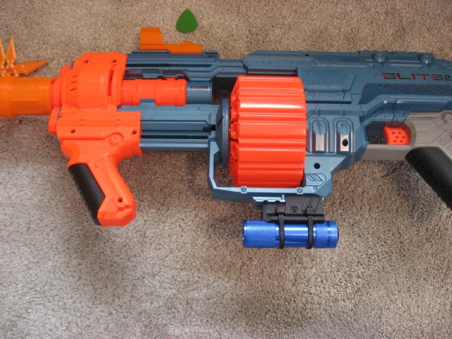 Nerf Flashlight Holder/Mount by 3Dprintfun | Download free STL model ...