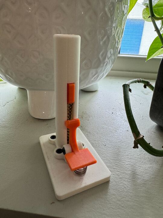 Launching Pen Holder by Bradley Hendrickson | Download free STL model ...