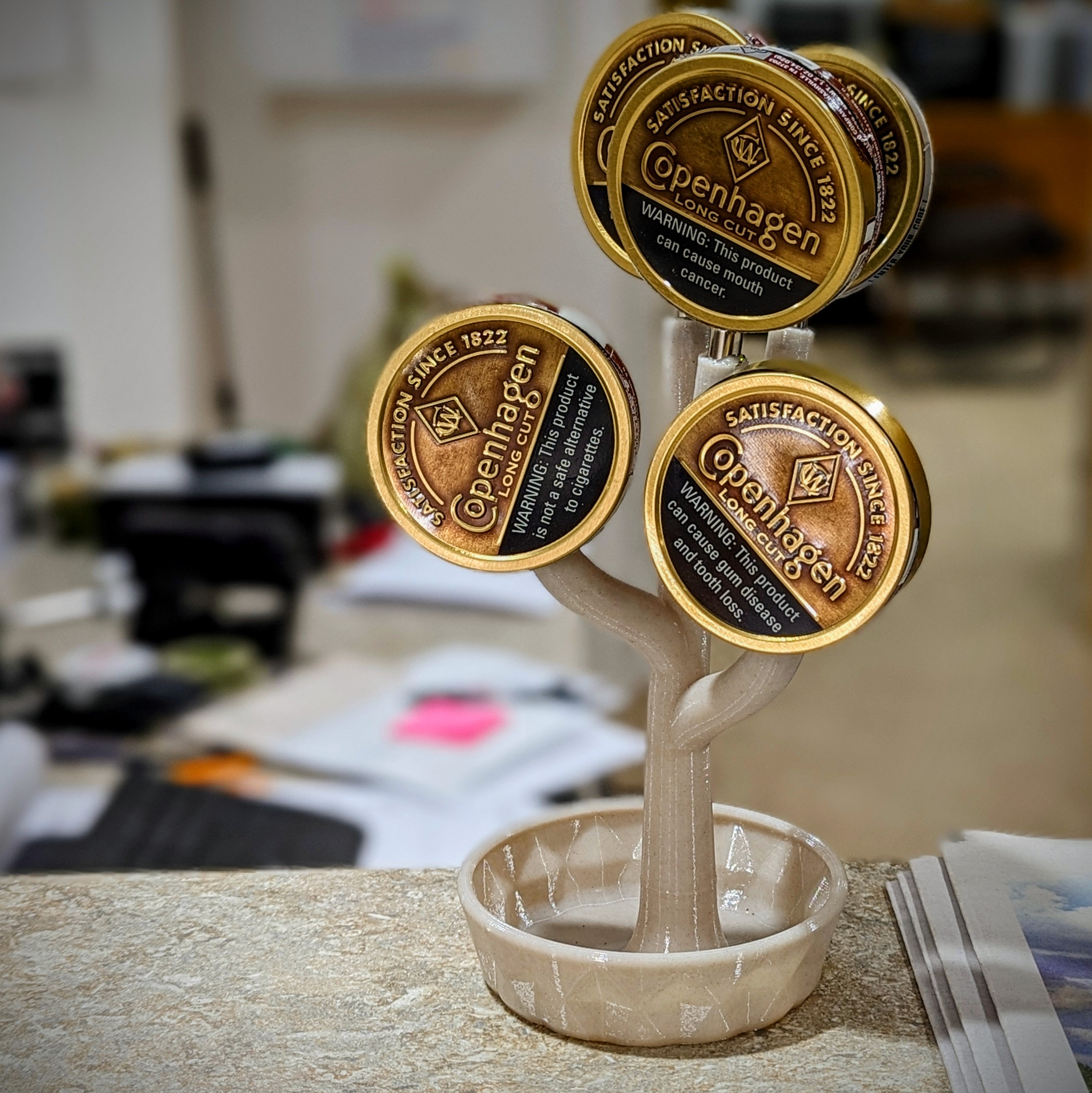 Magnetic Tree (Beer/Bottle Cap/Paperclip Tree) by imhavoc | Download ...