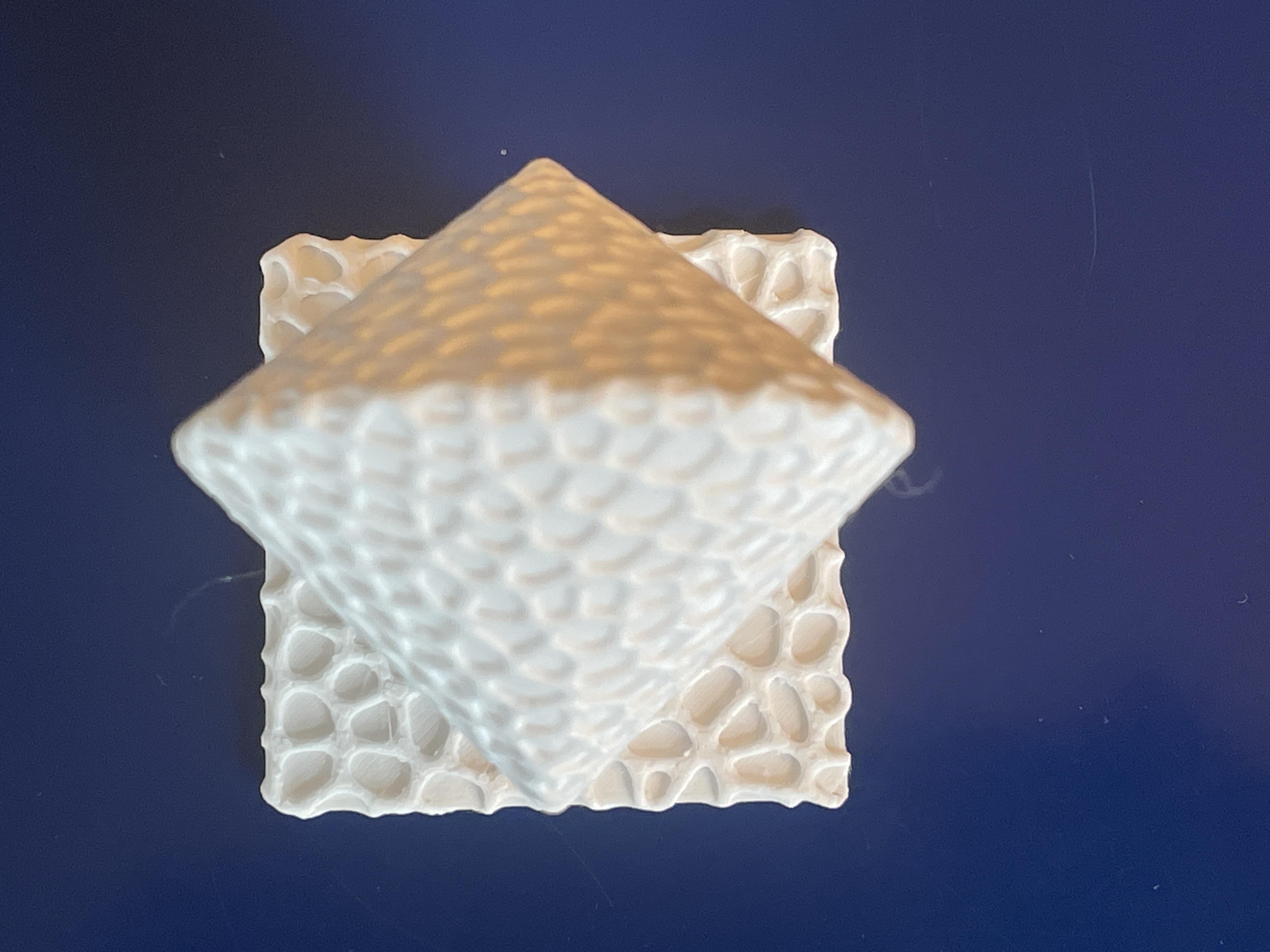 Voronoi Oloid Stand by Aryser | Download free STL model | Printables.com