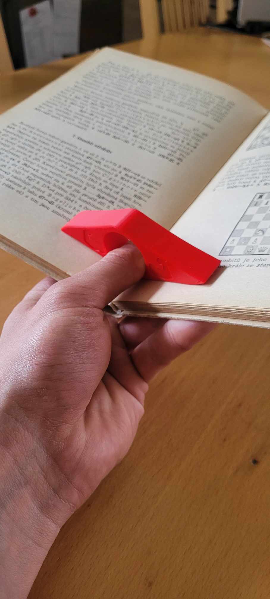 Book page holder by Pavel Novák | Download free STL model | Printables.com
