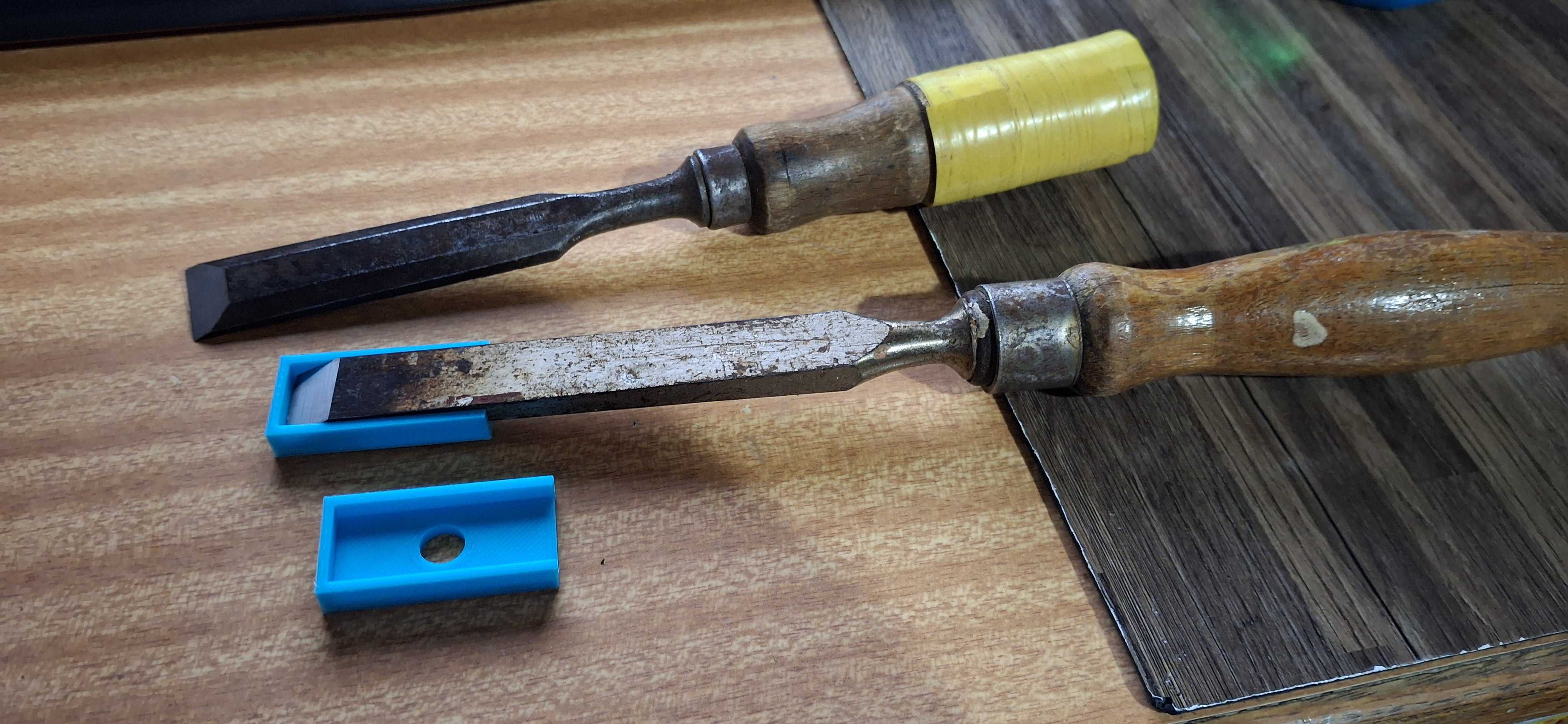 magnetic chisel tip protector by sir miss_alot | Download free STL ...