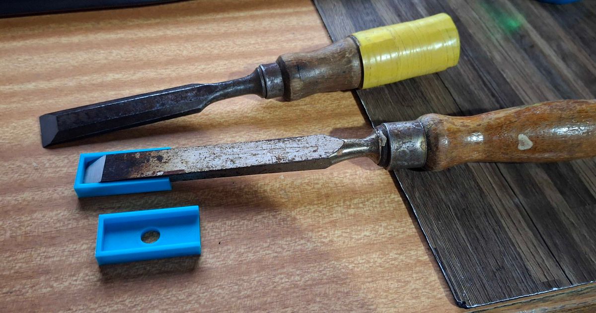 magnetic chisel tip protector by sir miss_alot | Download free STL ...