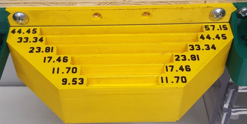 Adjustable Parallel Holder by Gazz292 | Download free STL model ...