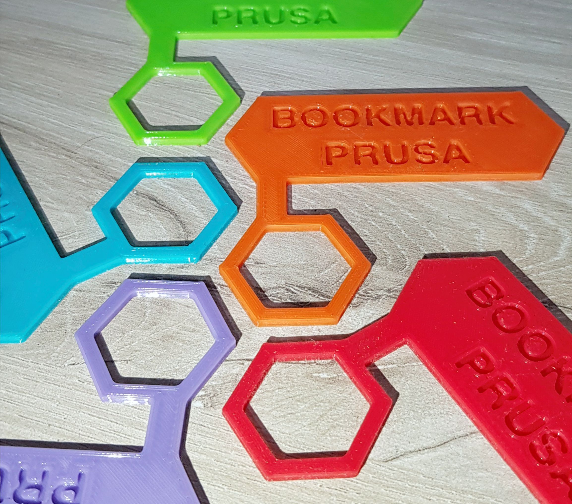 Bookmark & Grab your books easier! by ey!_3D_Design | Download free STL ...