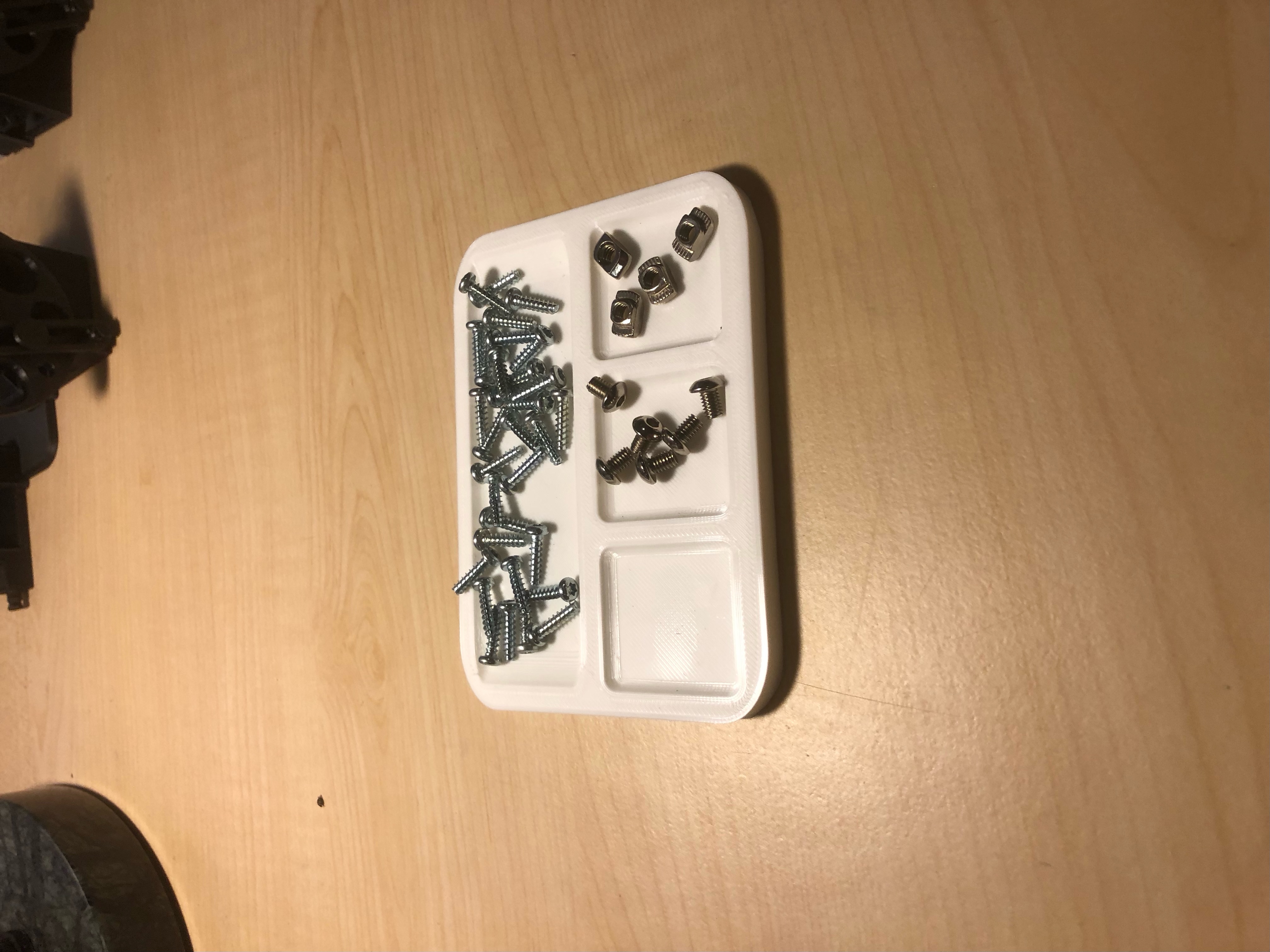 Small Parts Tray by Kyst | Download free STL model | Printables.com