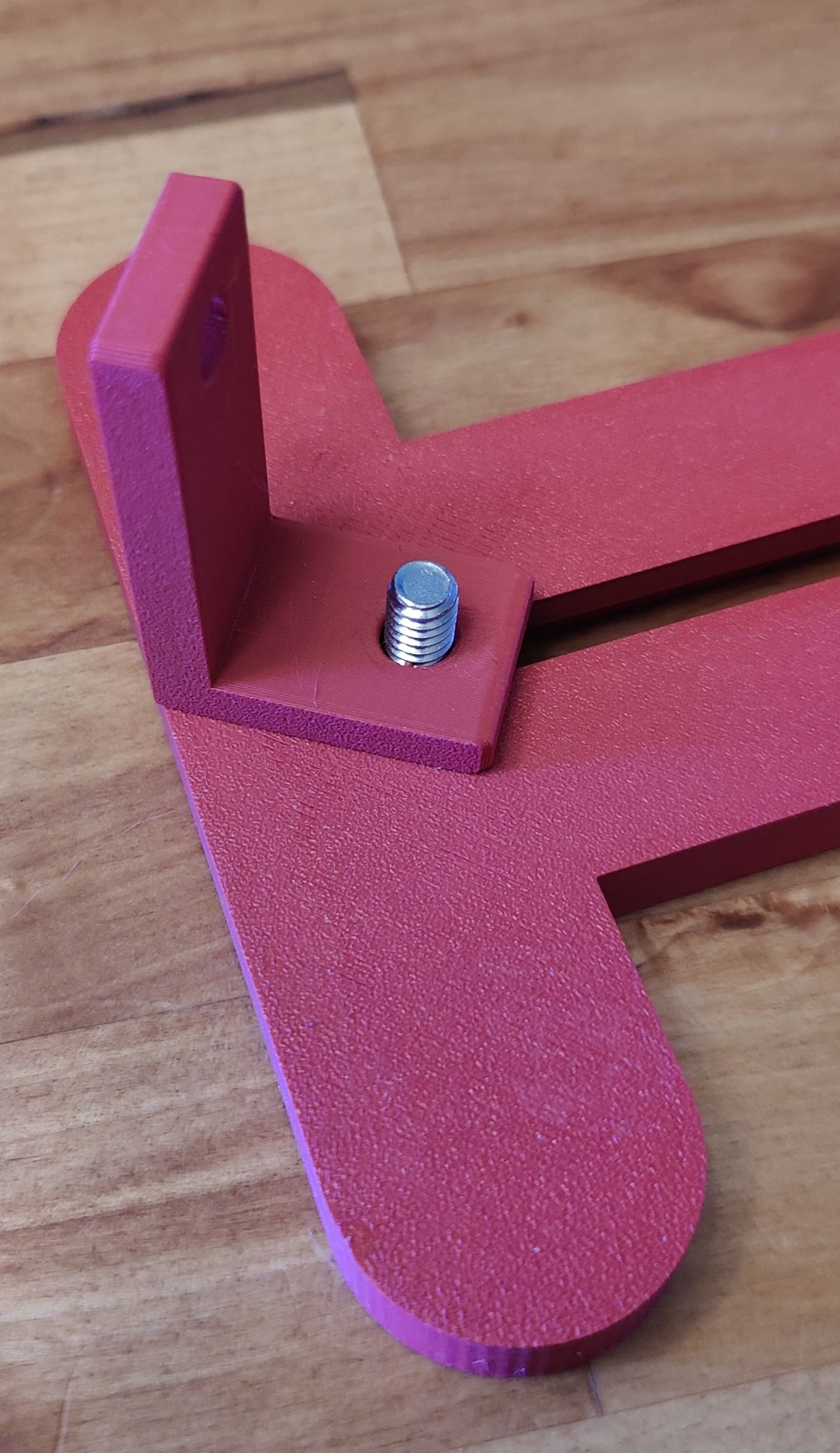 Model Ship Jig using 1/4 inch standard bolts. por Fellwind | Descargar ...