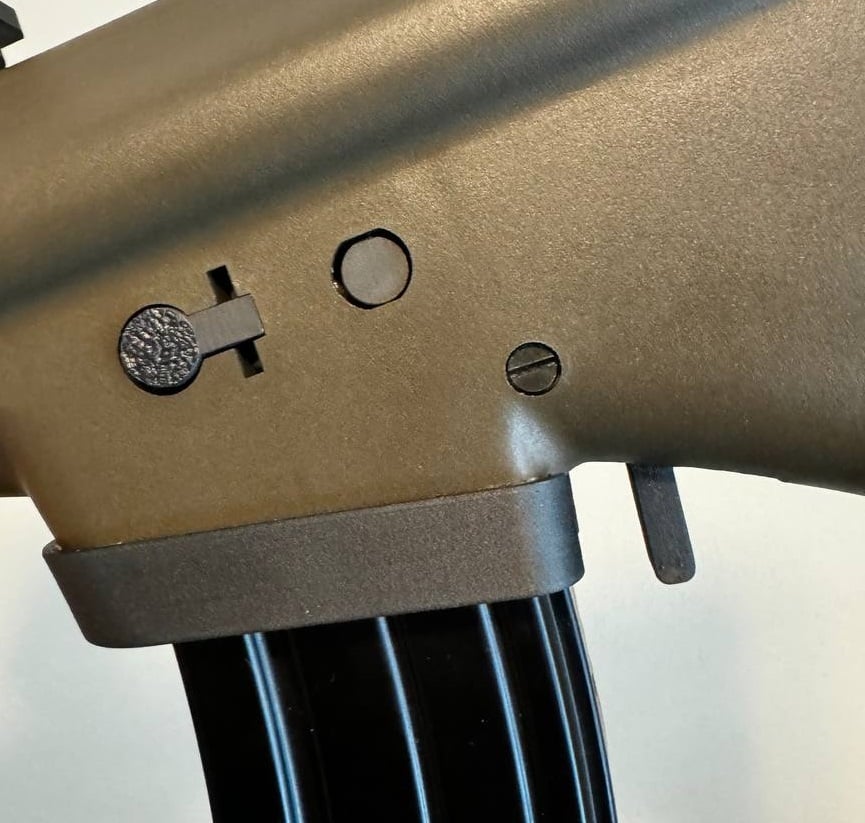 AUG NATO Paddle Mag Release por benderzee | Descargar modelo STL ...