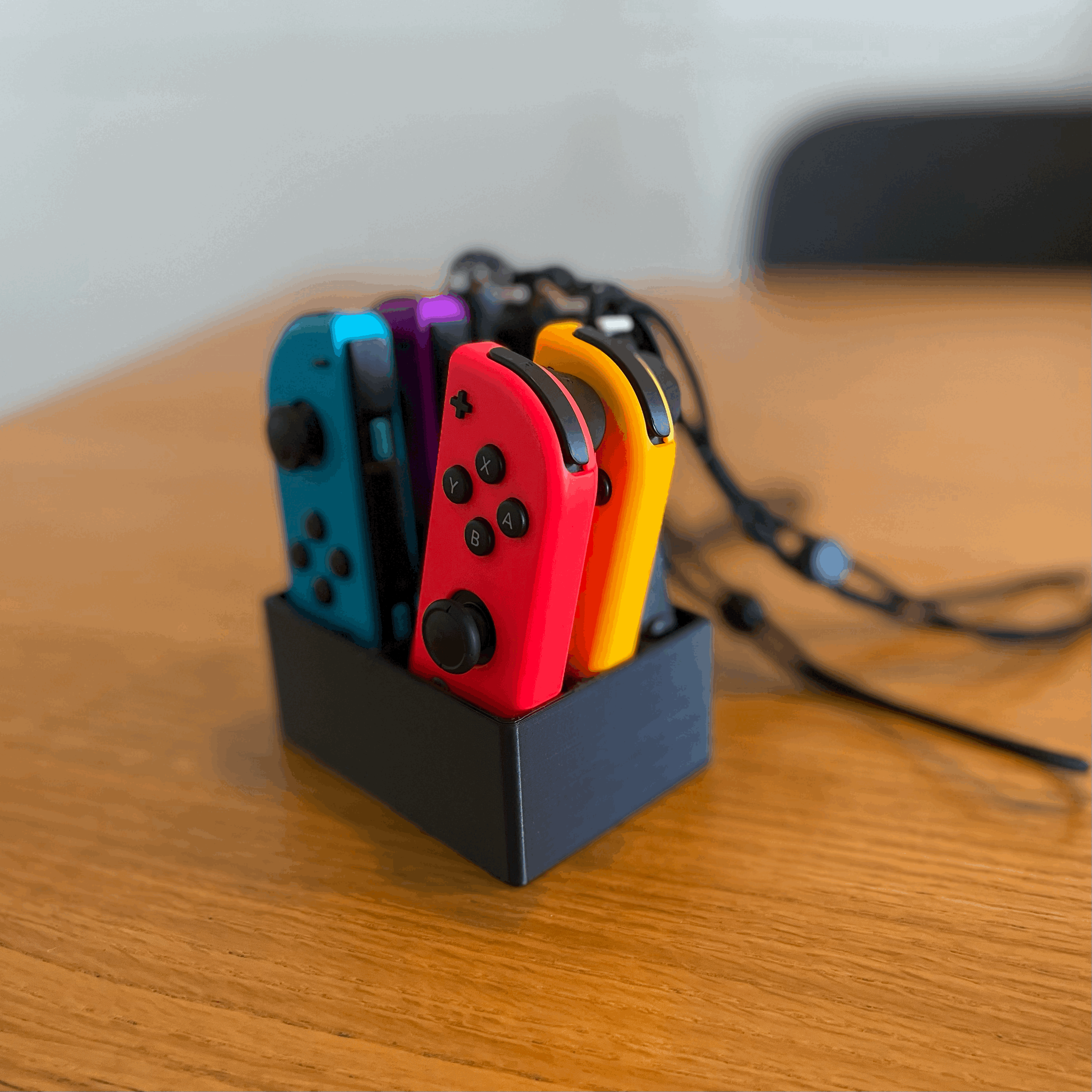 4 x Joy-Con and Straps Holder by Yaron Alkolombre | Download free STL ...