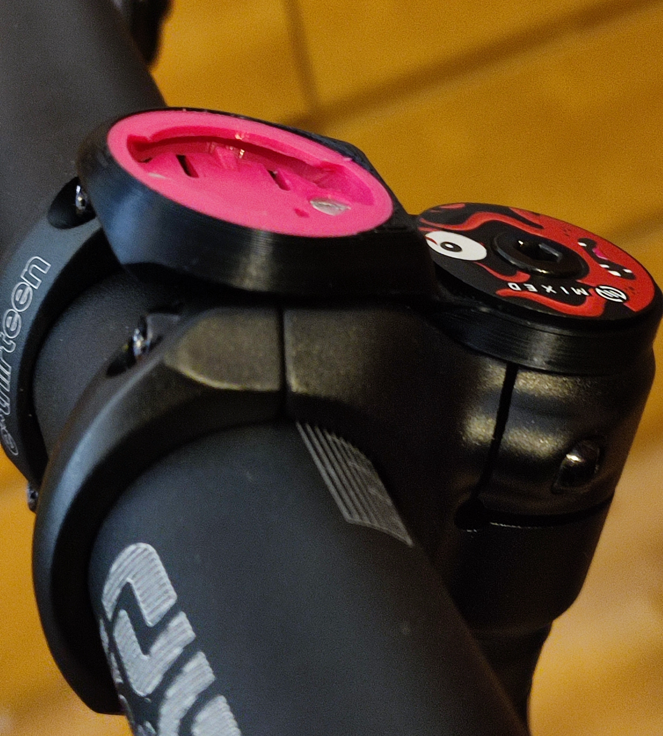 "e*thirteen Base" Mount for Garmin/Sigma Rox 11 by Angelius | Download ...