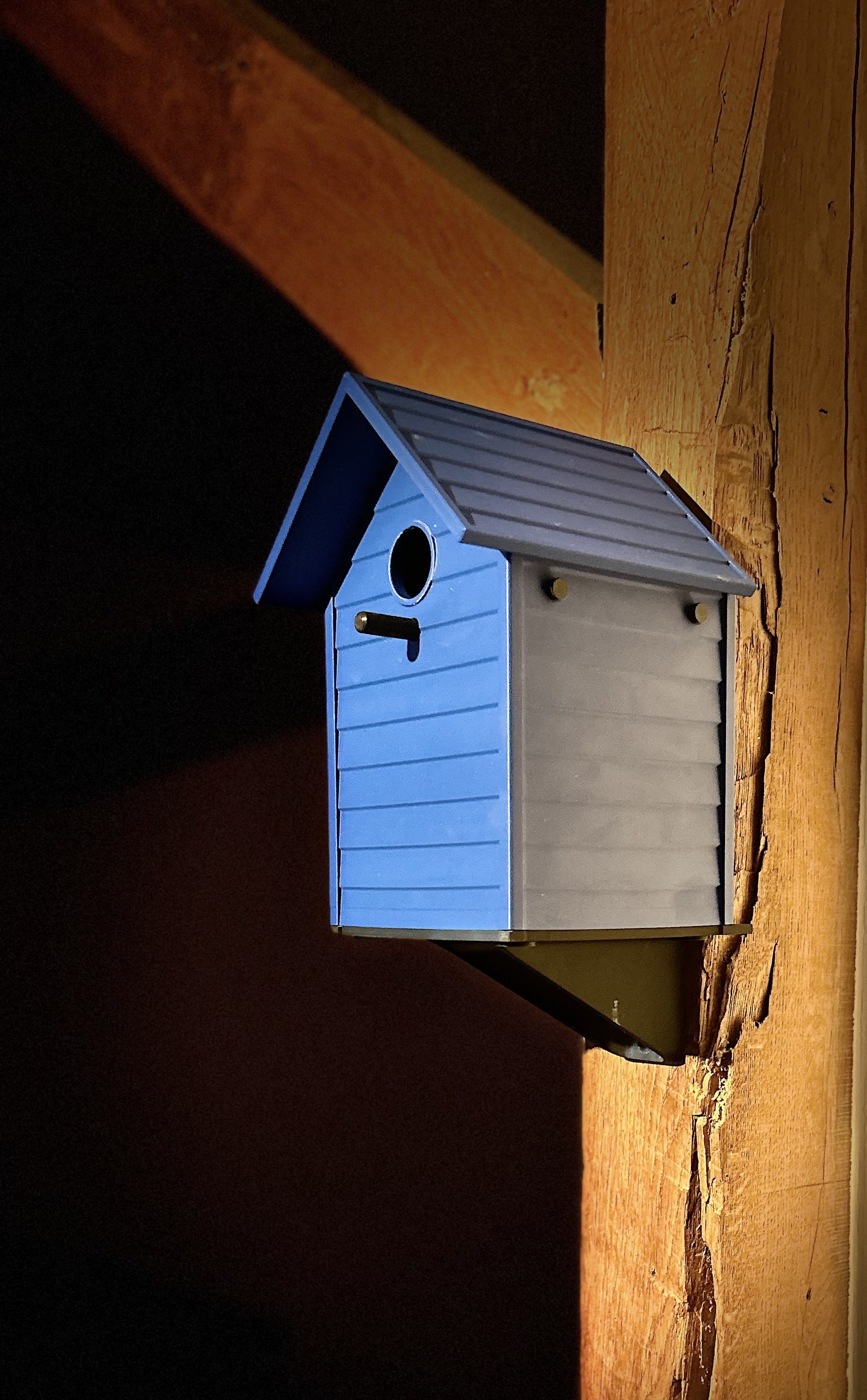 Classic birdhouse with mounting bracket. by Techro3D | Download free ...