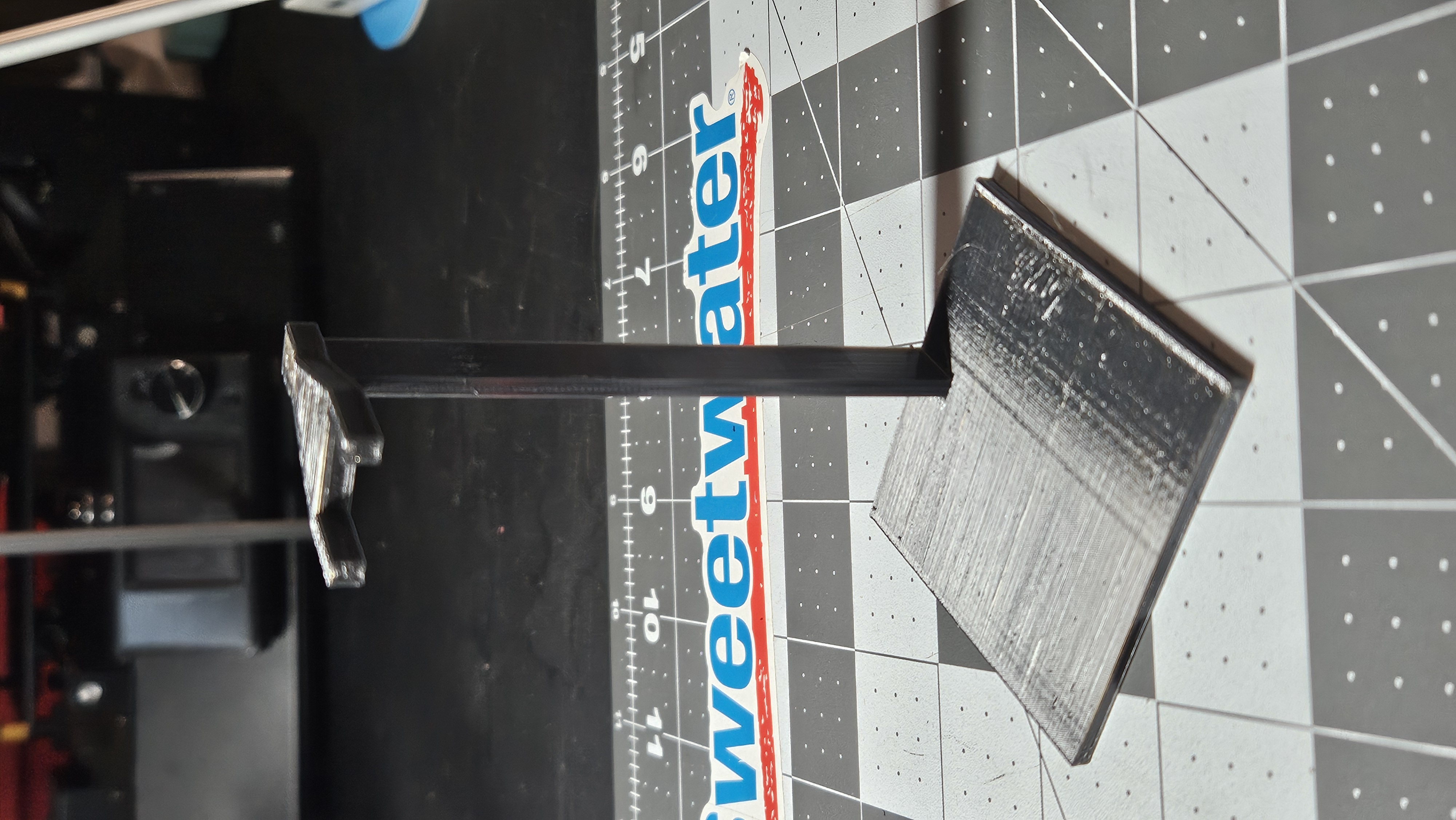 Simple Action Figure Stand for Dummy 13 or Lucky 13 por Das Faust ...