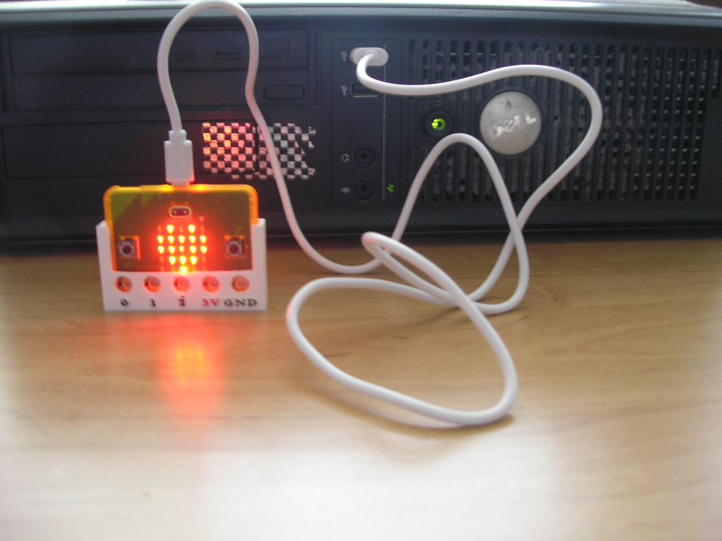 Kryt na Micro:bit (Microb:bit cover) by Muad´Dib | Download free STL ...