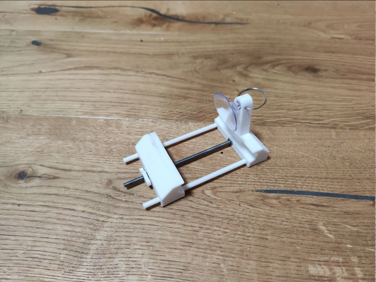 Phone repairing clamp by UraniumBottle | Download free STL model ...