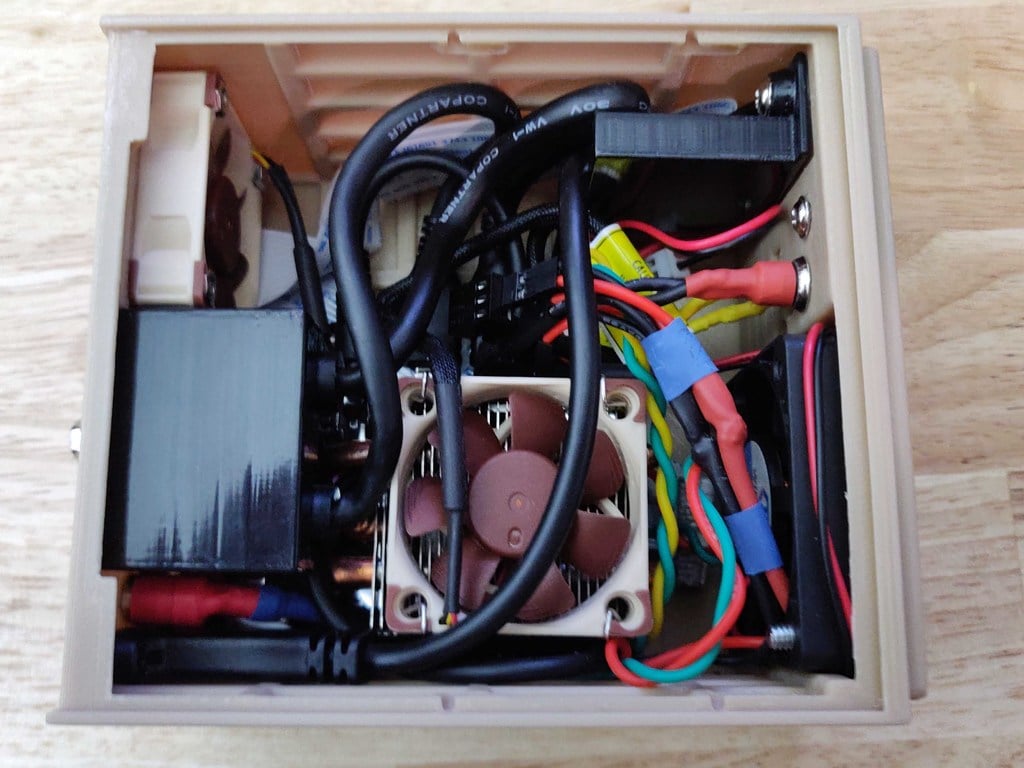 Raspberry Pi 4 case - Retro tower desktop por Xavior93 | Descargar ...