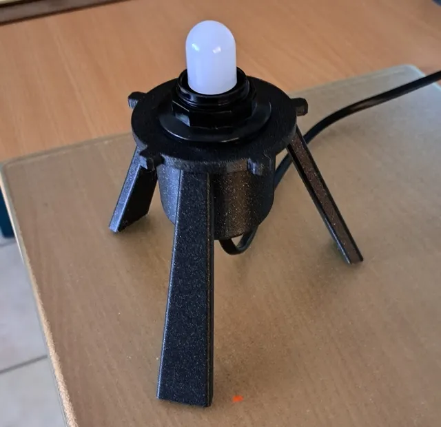 Lamp Base #1 - 3 Leg Stand - e14 by Sink | Download free STL model ...