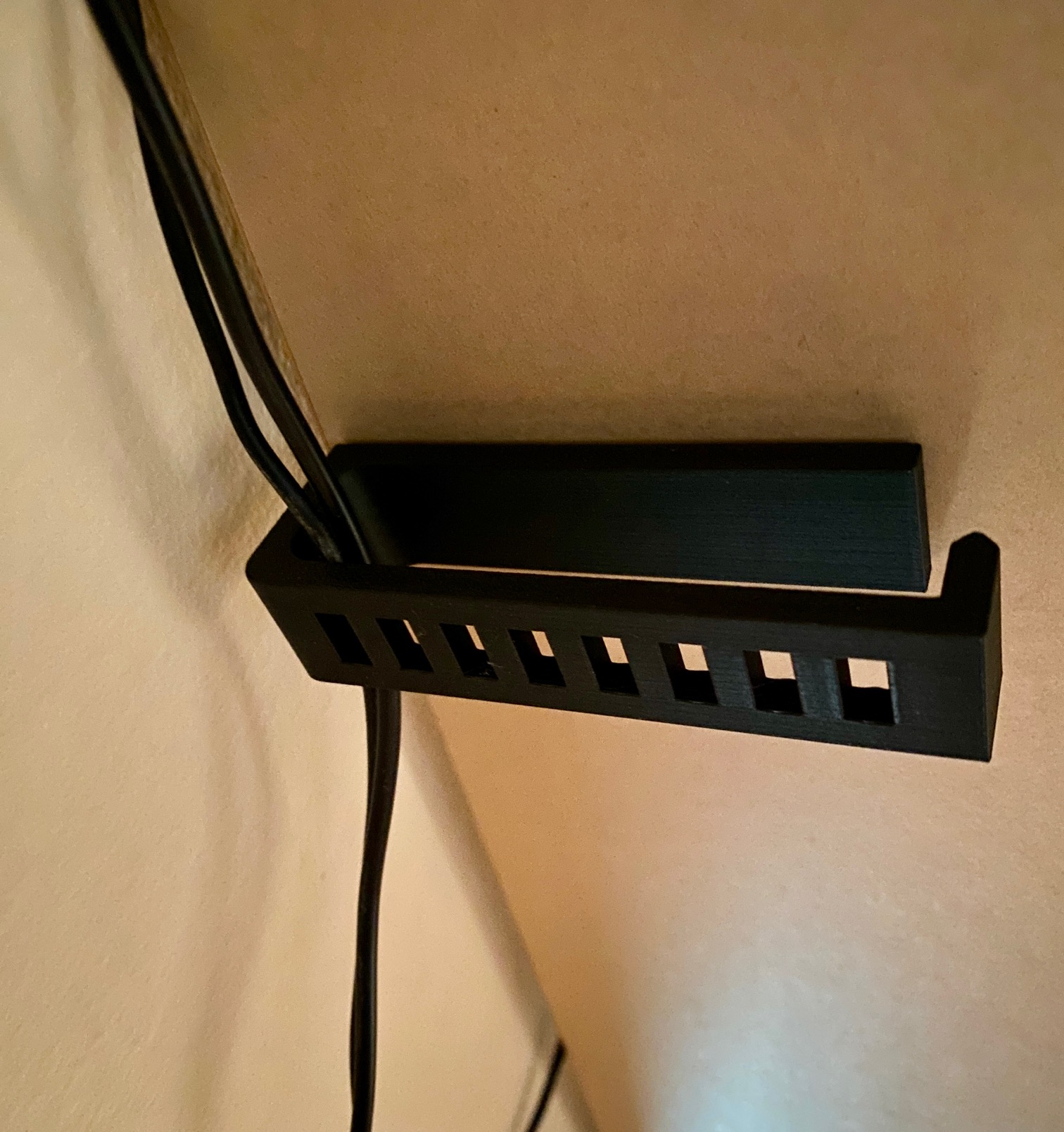 Cable management clip by Tdubs | Download free STL model | Printables.com