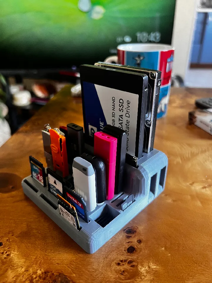 Data Storage by marrakesh.n | Download free STL model | Printables.com