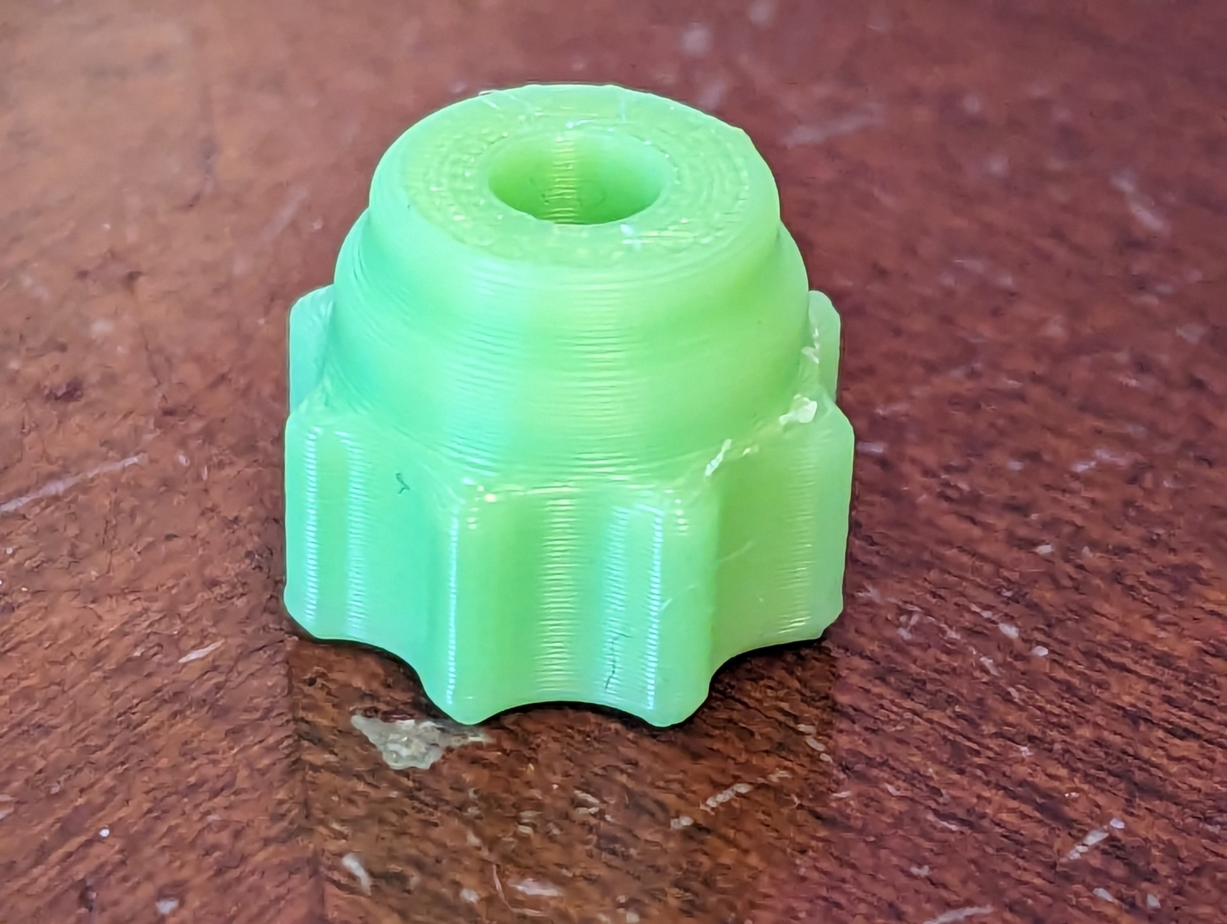 M5 Knob with captured nut by jbuszkie | Download free STL model ...