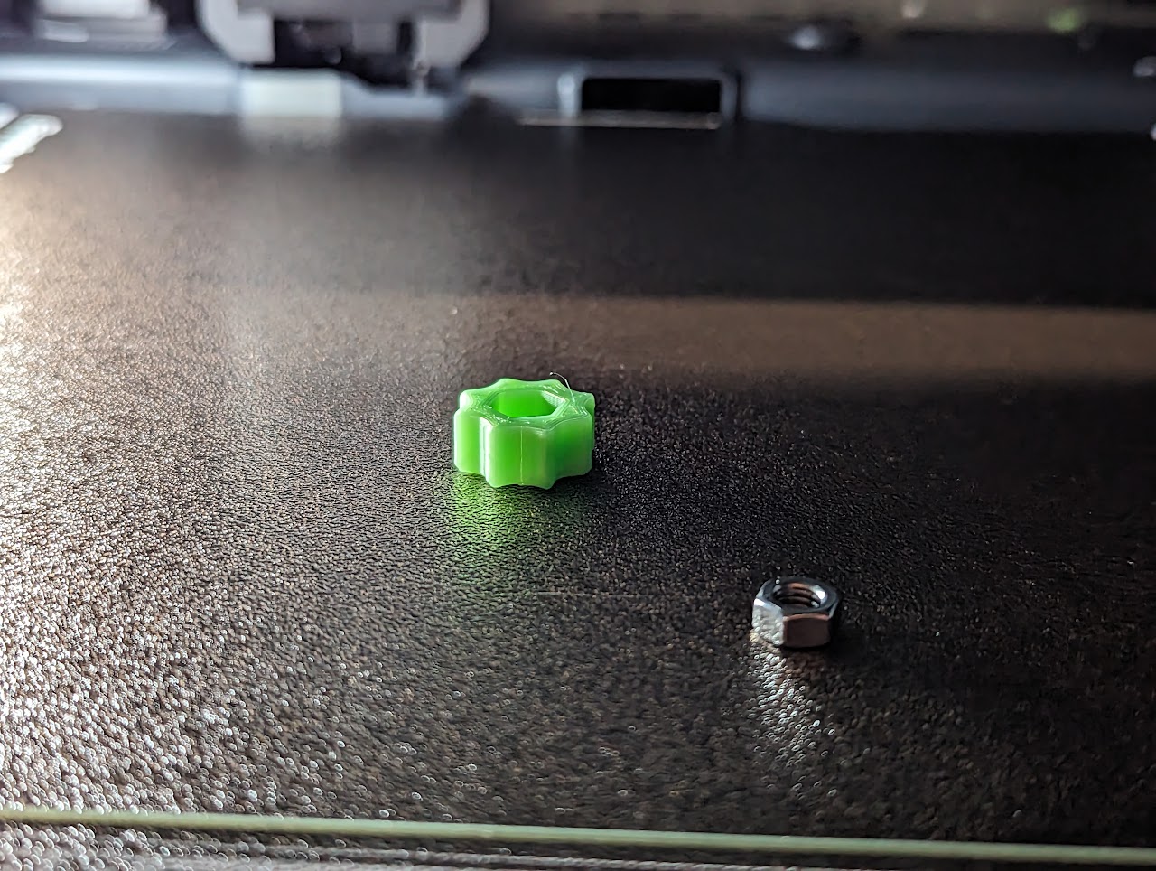 M5 Knob with captured nut by jbuszkie | Download free STL model ...