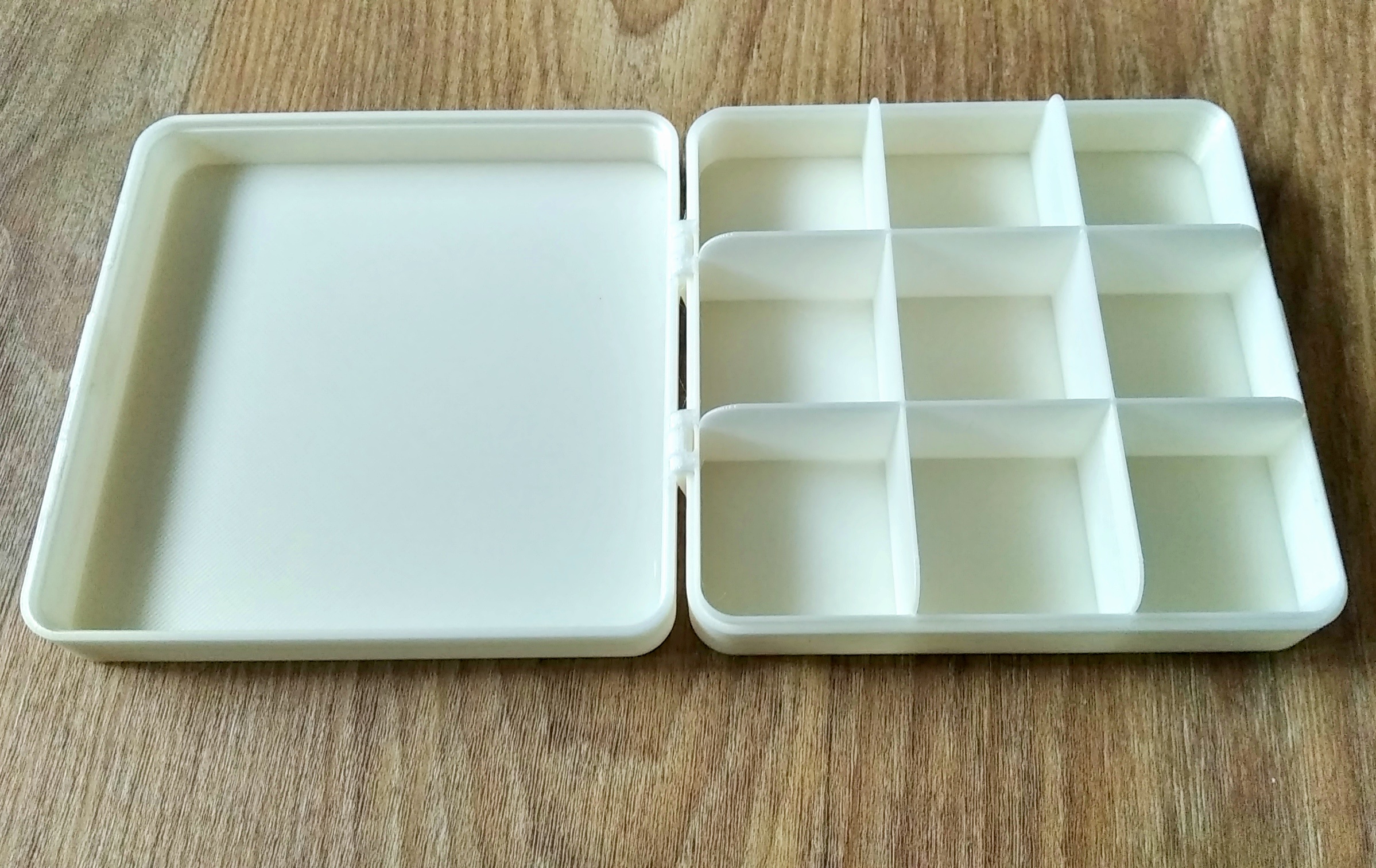 Medicine Box by J. V. | Download free STL model | Printables.com