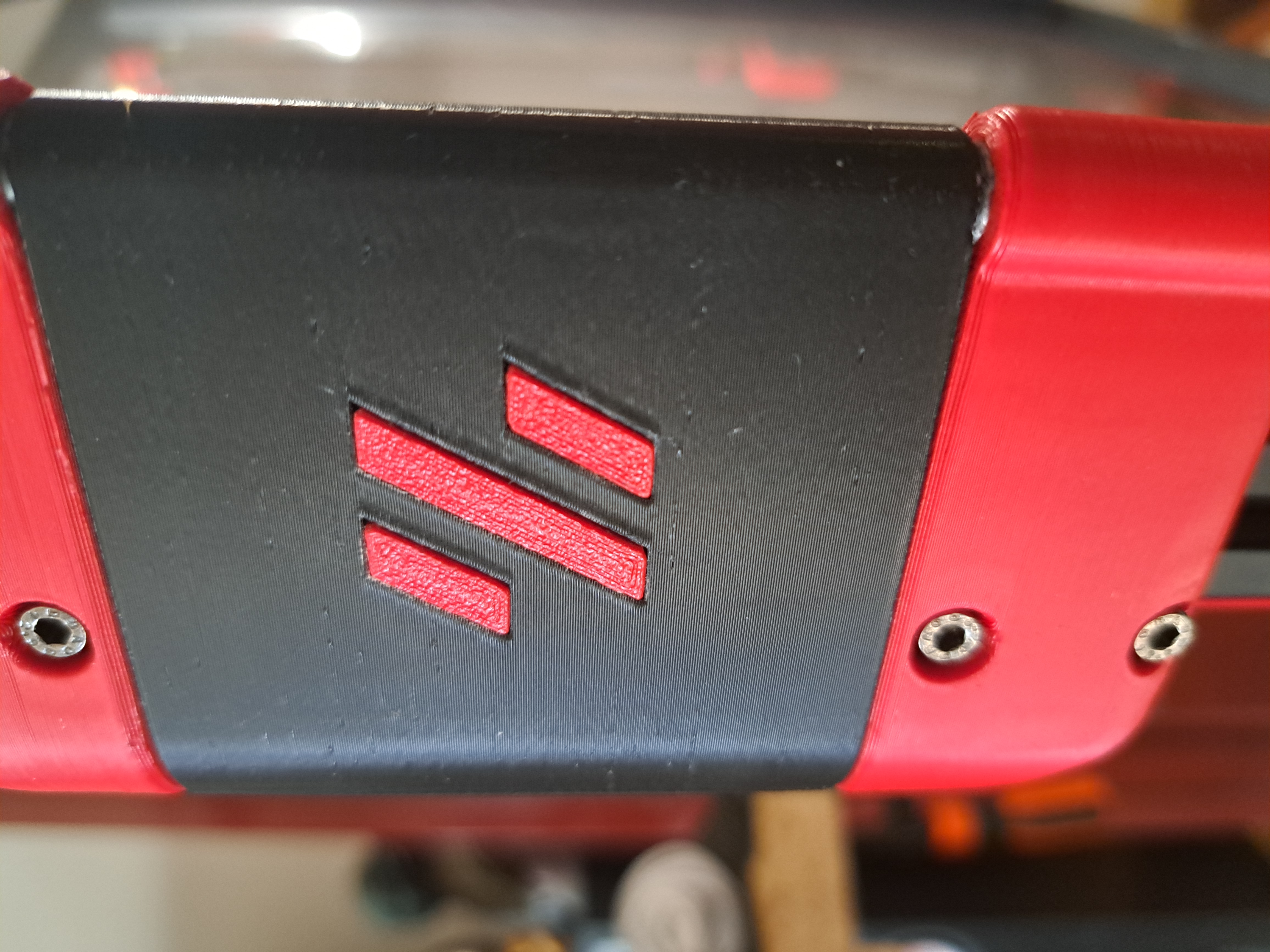 Clicky-Clack Fridge Door Voron logo latch by Pepijn van Vliet ...