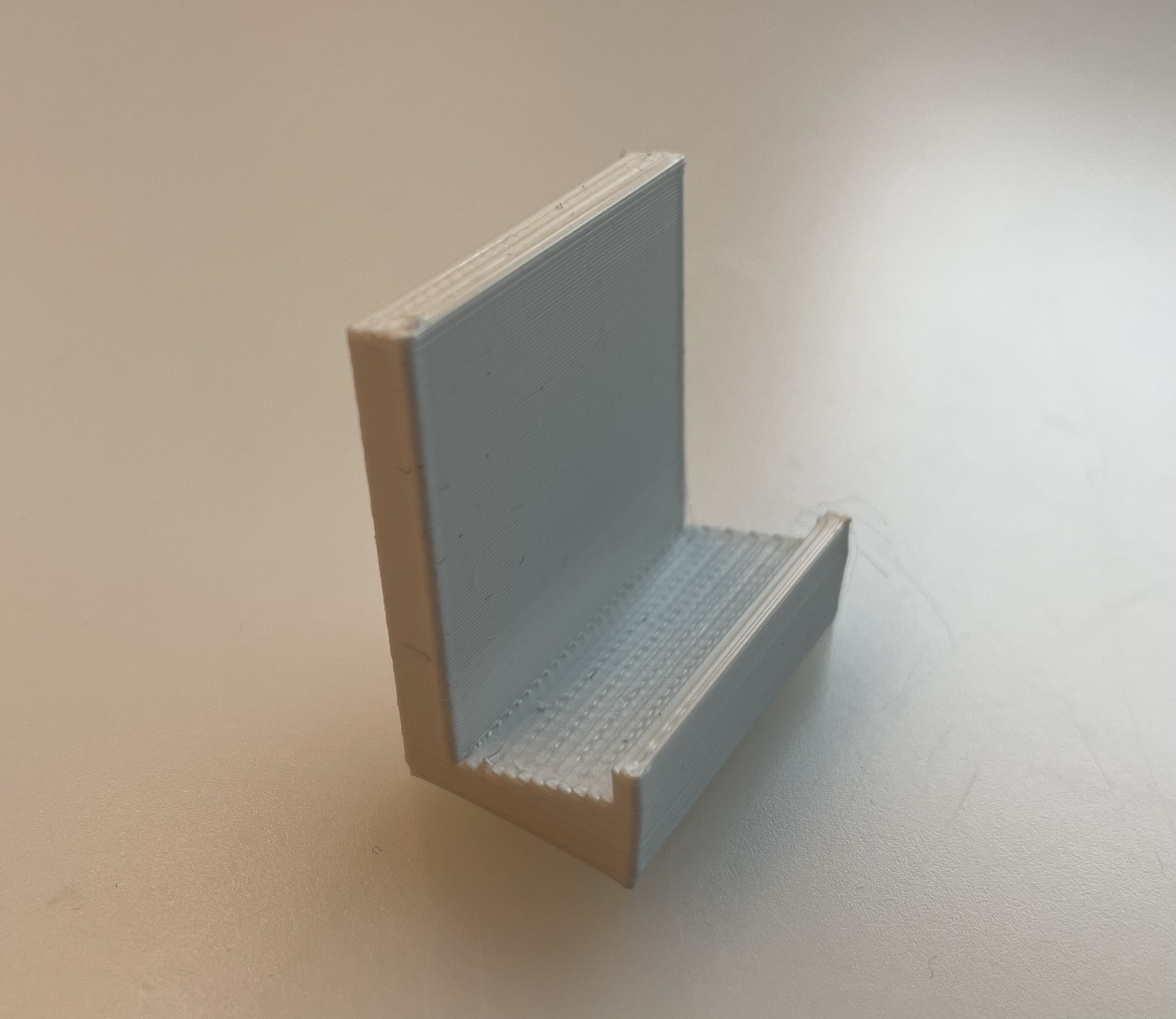 Simple stand for small things by KubaX13 | Download free STL model ...