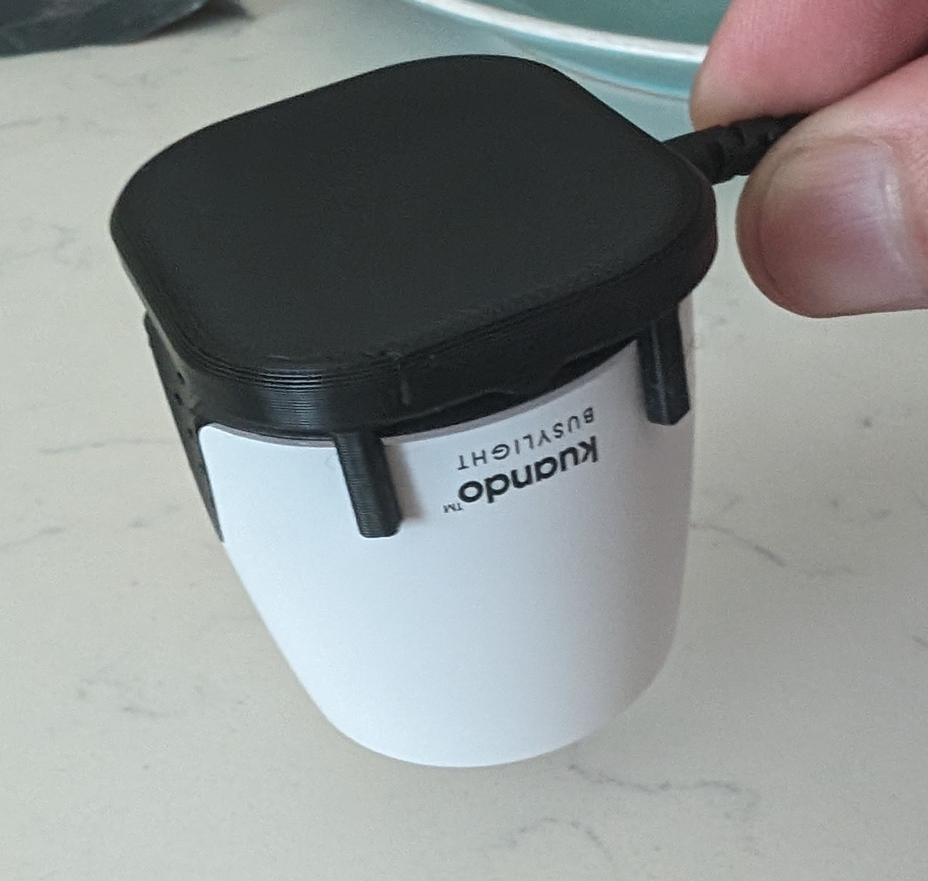 Kuando Busylight Mount by FlyboyEUC | Download free STL model ...