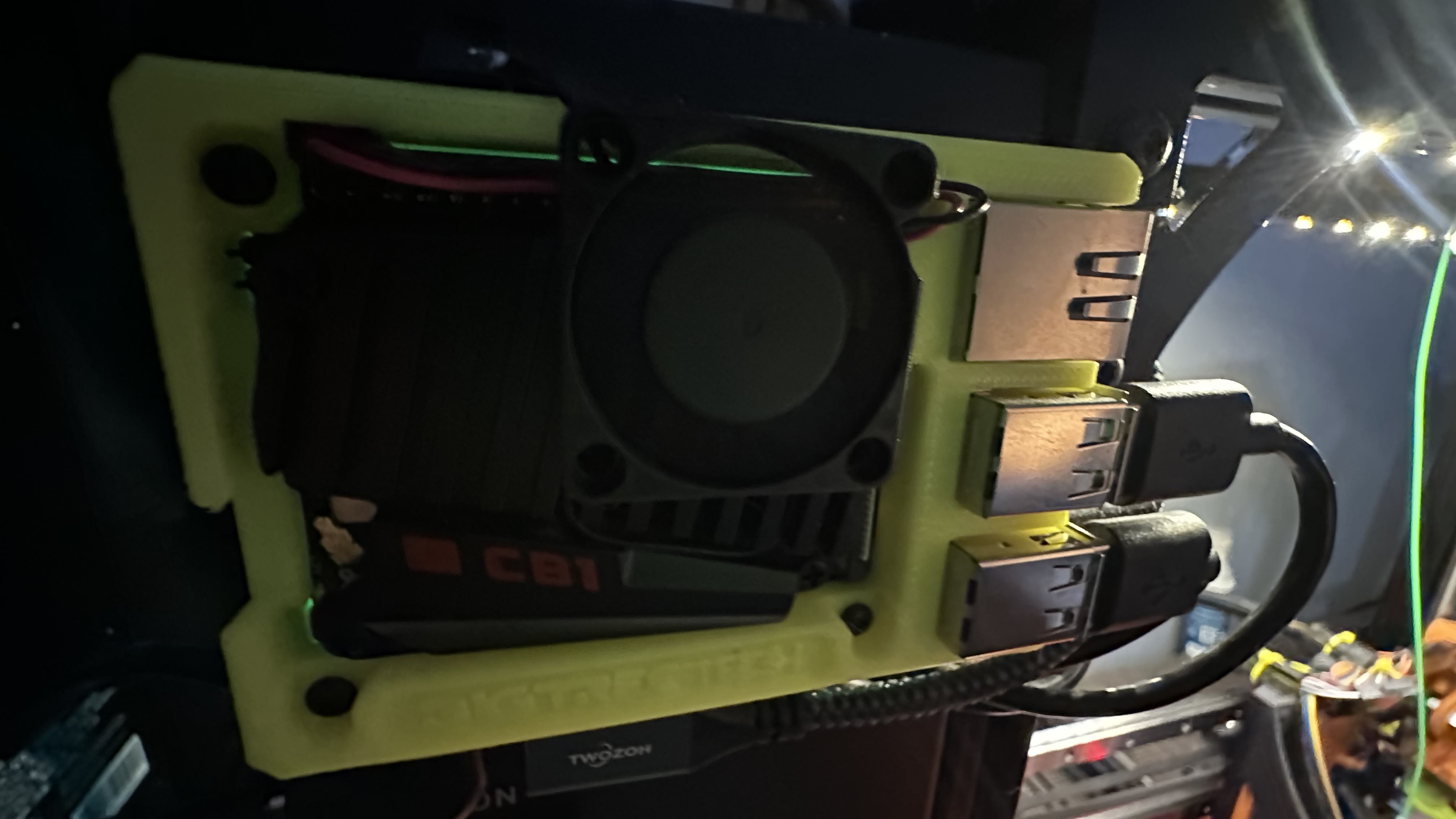 Lulzbot Taz 6 X Linear Rail Mod by FunkyNuggets007 | Download free STL ...