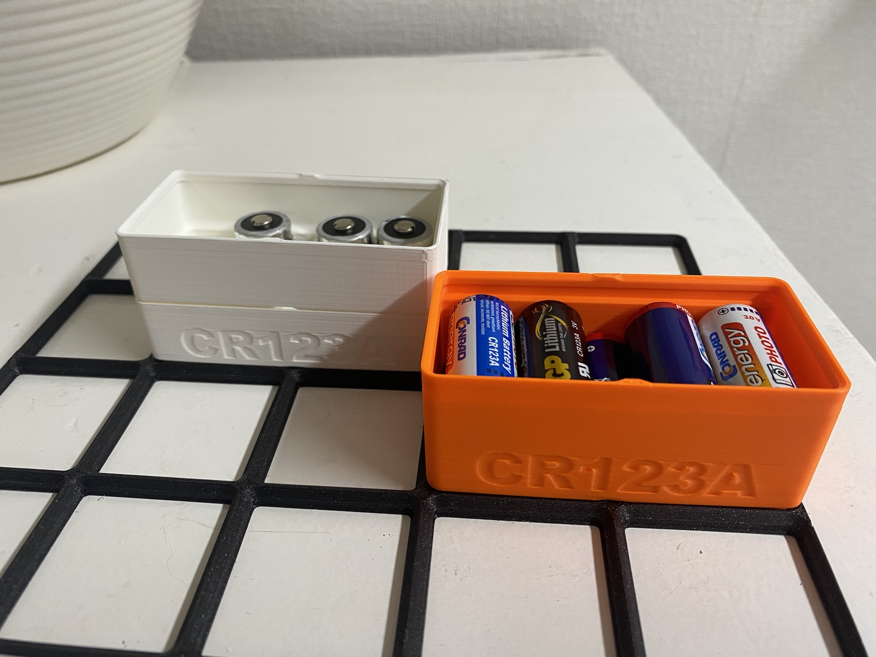 Gridfinity CR123A/CR123 Battery bins by Patrik Franzen | Download free ...