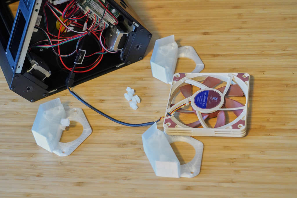 Riser/Mount for Noctua 120mm Fan by ywabiko | Download free STL model ...