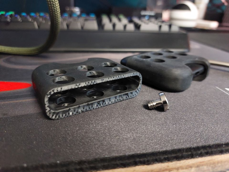 Crucial X6 SSD Holder for Camera (1/4") by Lord_Vader | Download free ...