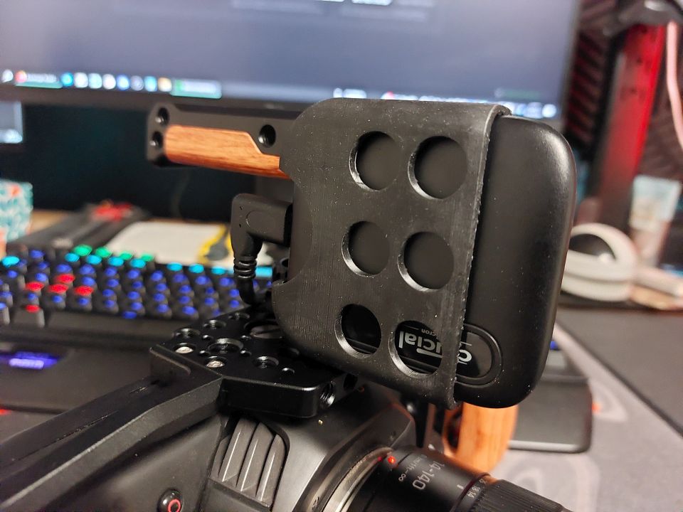 Crucial X6 SSD Holder for Camera (1/4") by Lord_Vader | Download free ...