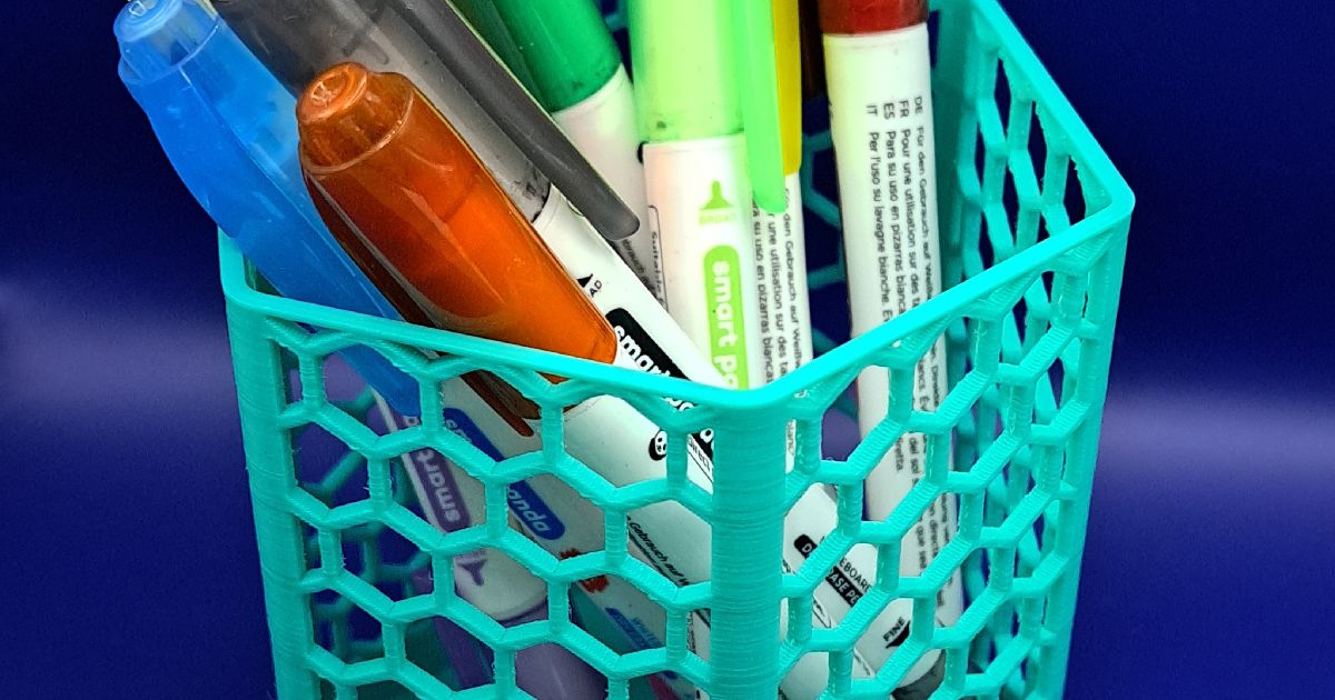 Hexagon pen holder by Lytographum | Download free STL model ...