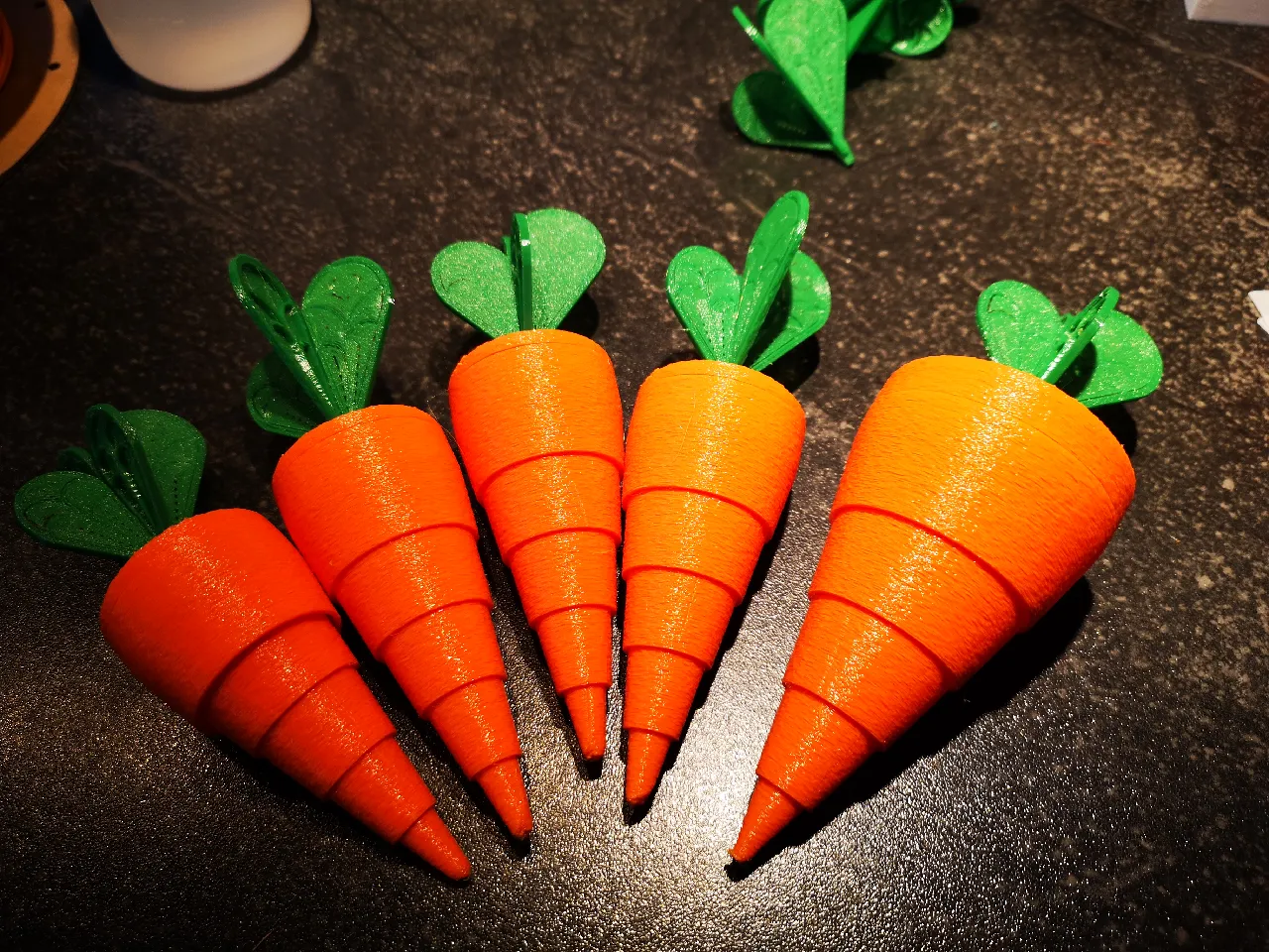 Carrot (Foldable) by ThuWe | Download free STL model | Printables.com
