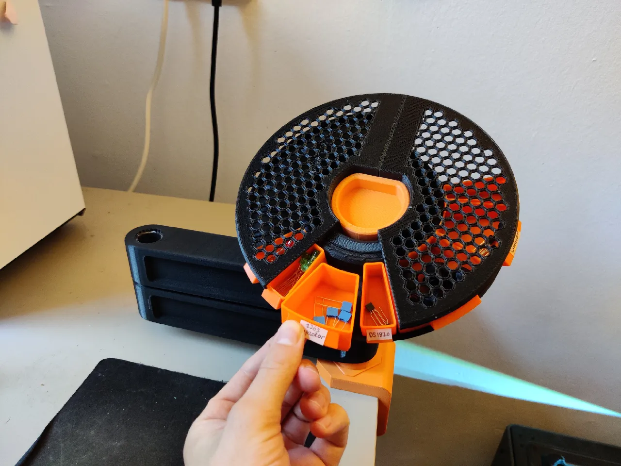 Stackable Expandable Rotating Moveable Storage Arm by PashionFruit ...