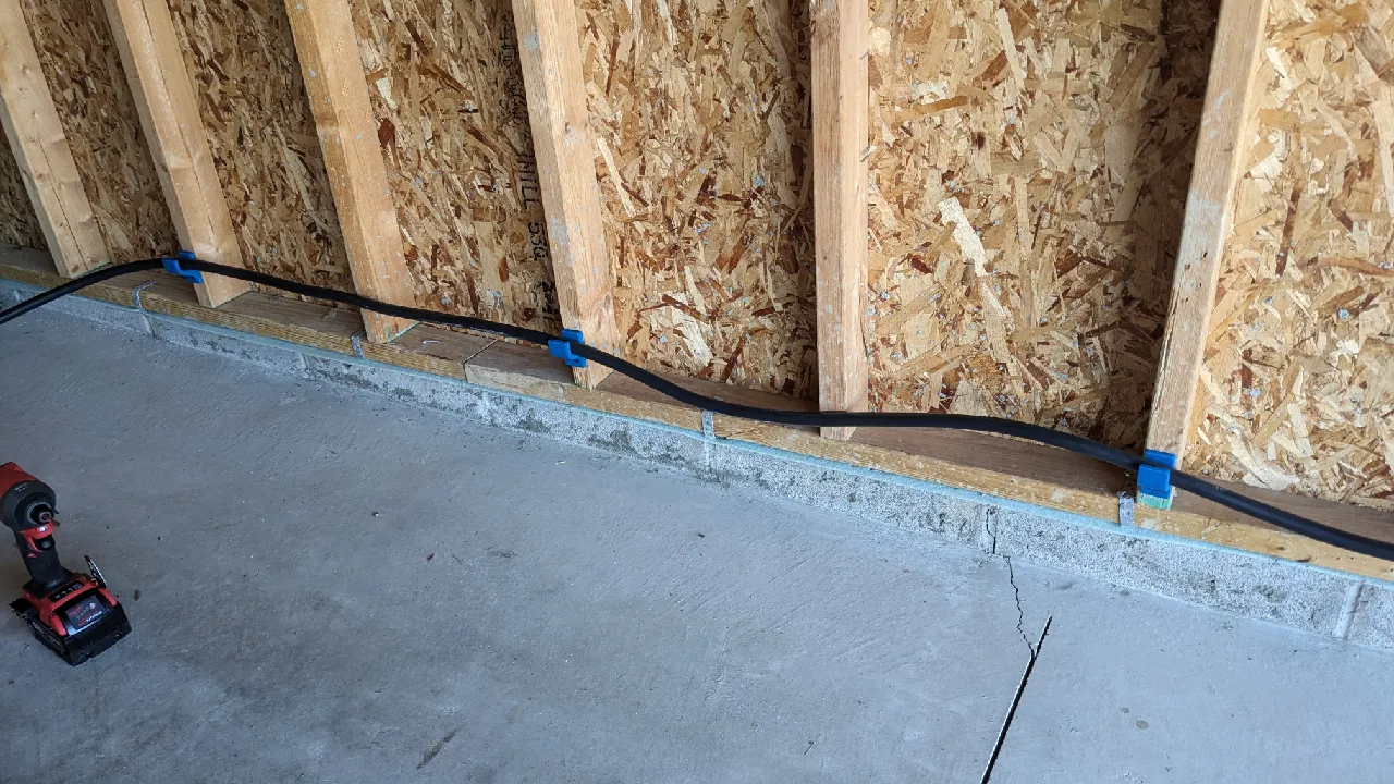 EV Charging Cable Wall Guide by Oscar | Download free STL model ...