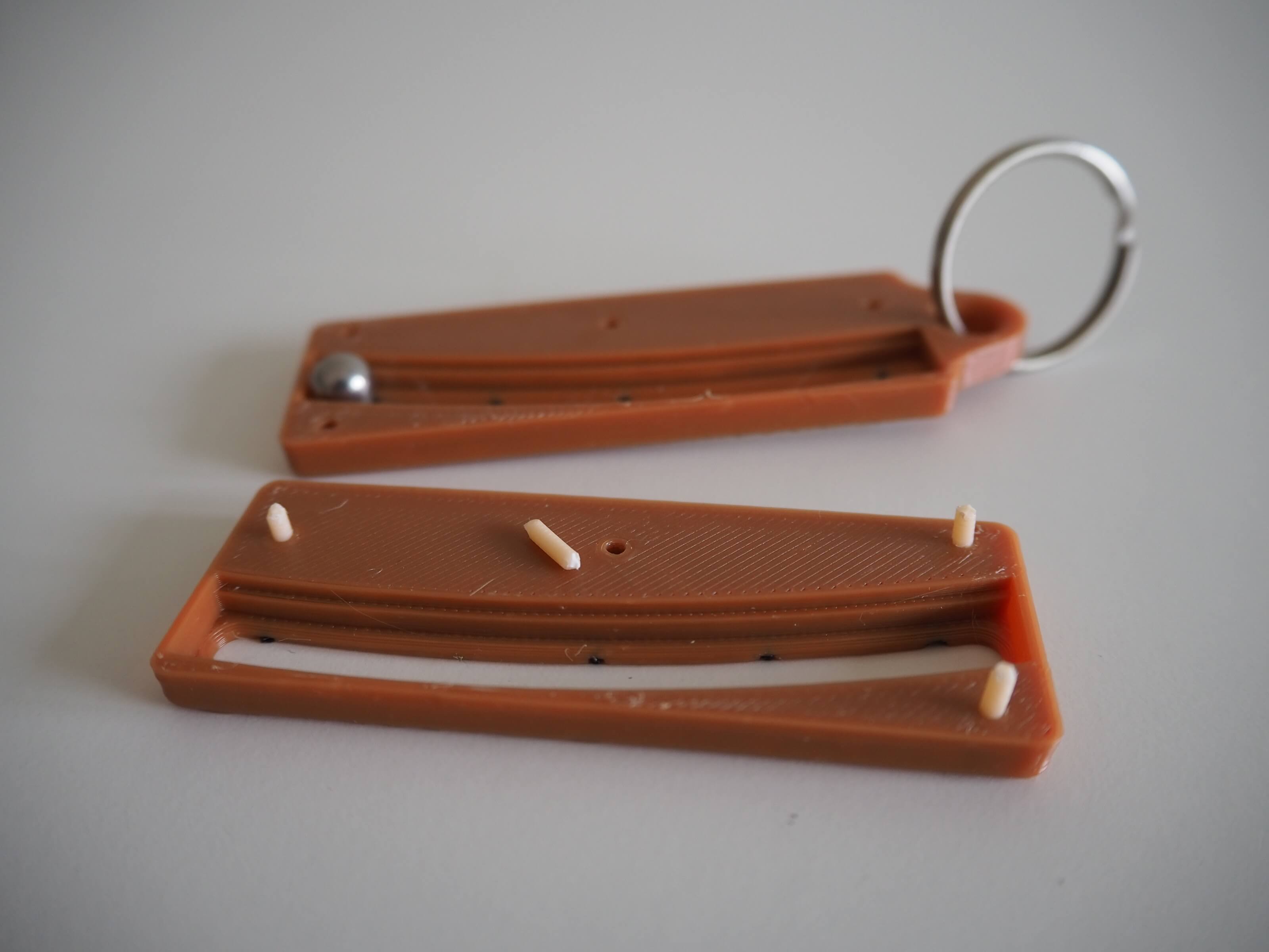 Horizontal Level Keychain by Highrise Workshop | Download free STL ...