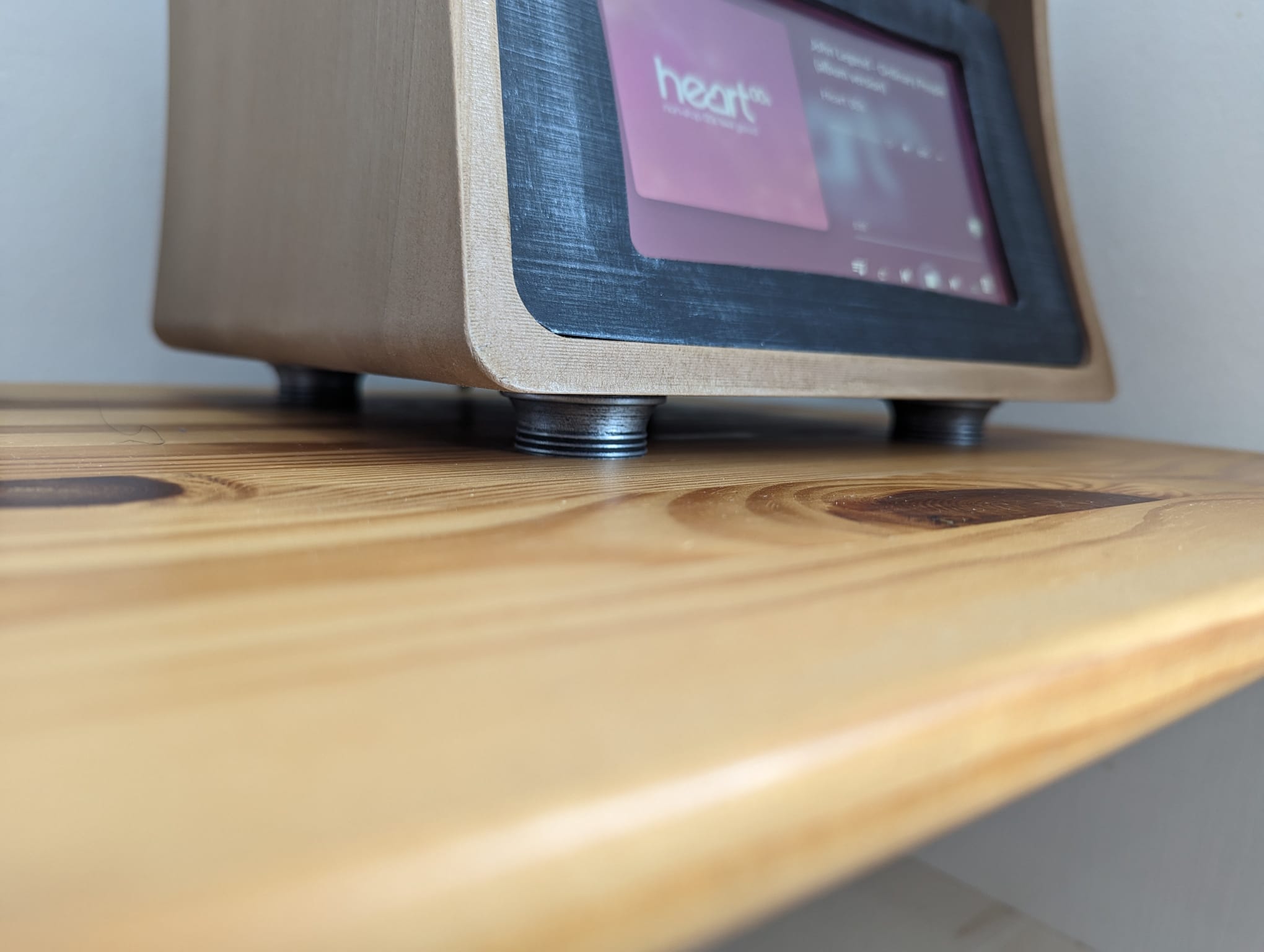 Raspberry Pi 7" Touch Screen Media Player for Volumio, Moode ...