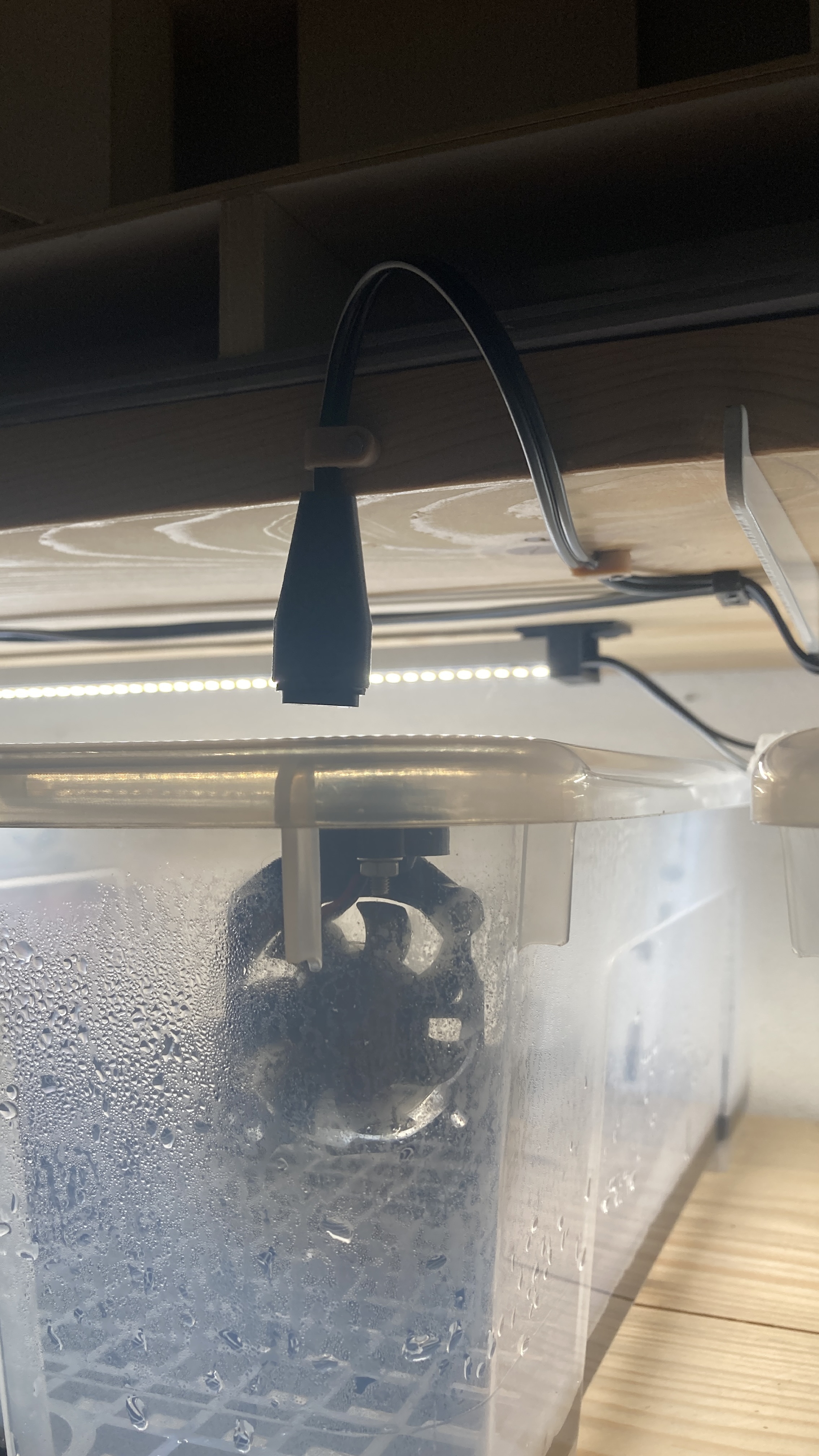 fan holder for Samla propagation box by Ondřej Drahokoupil | Download ...