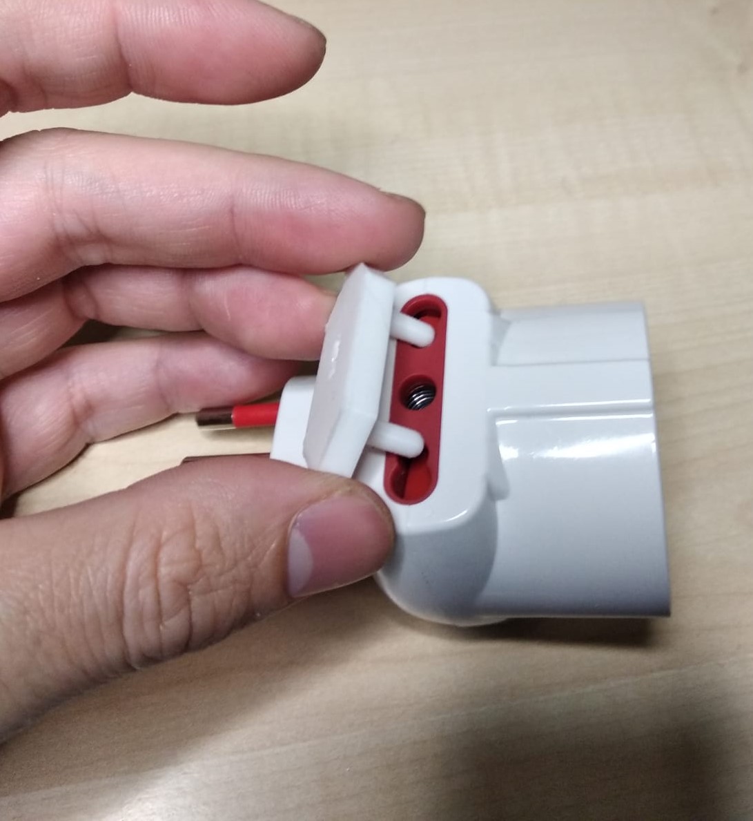 European Safety socket cover by CadoEnterprise | Download free STL ...
