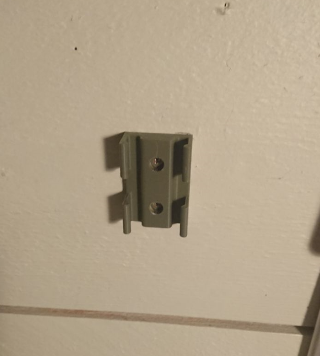 Bug-A-Salt Wall Mount by FalkOnP | Download free STL model | Printables.com