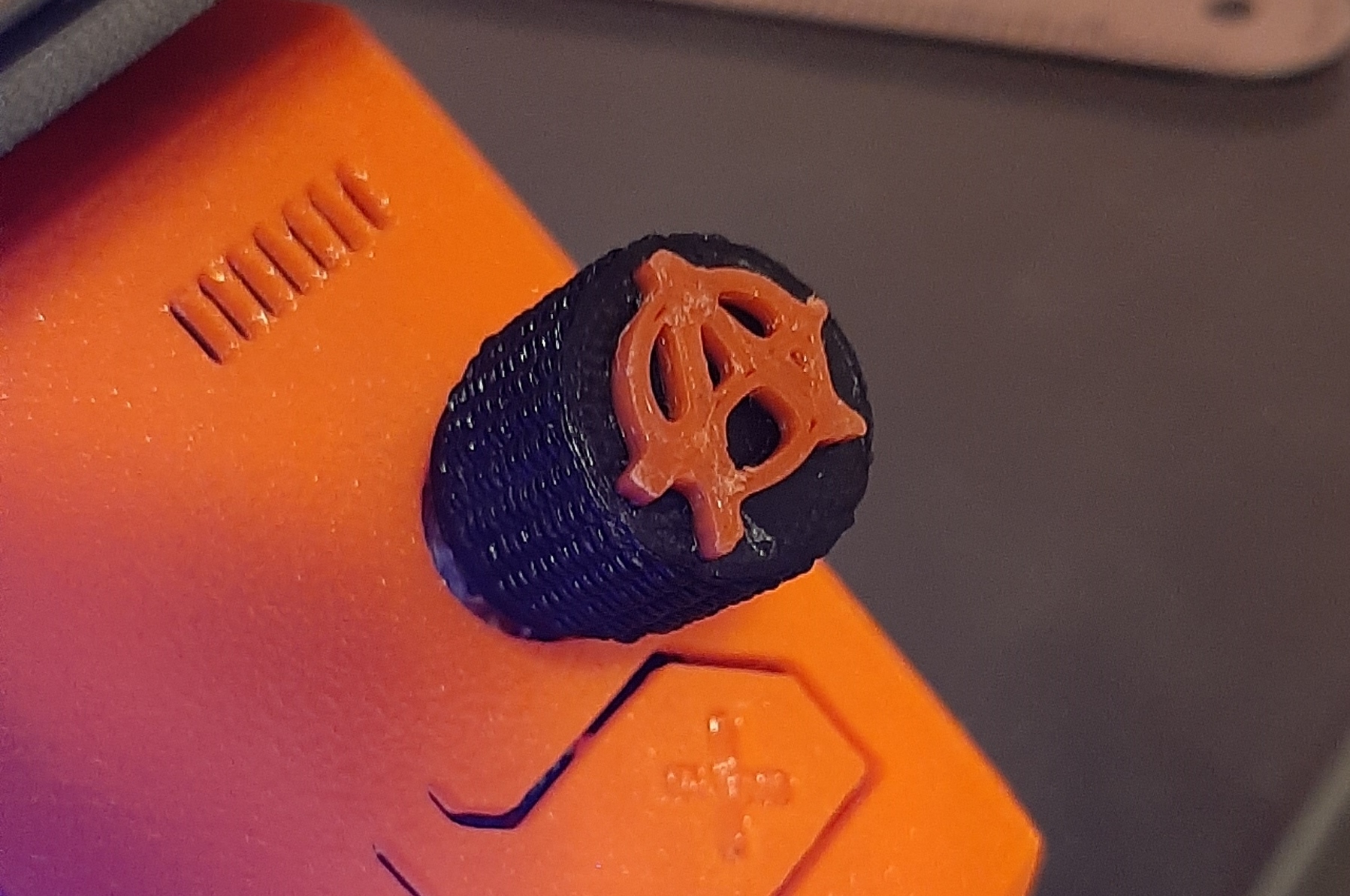 Anarchy knurled potentiometer knob, 6mm ID, printer knob by ...