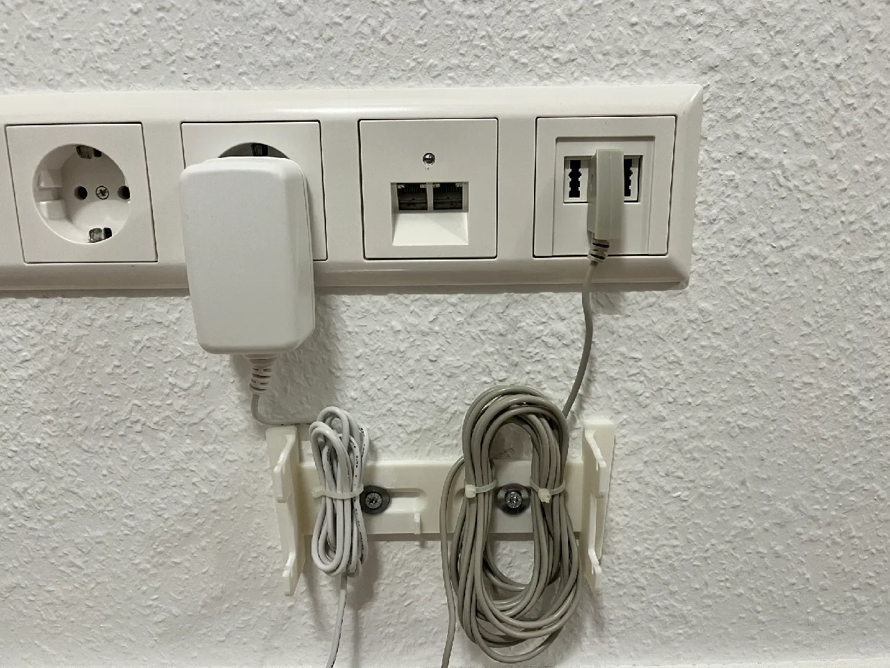 FRITZ!Box 7530 mount by Jomstu | Download free STL model | Printables.com