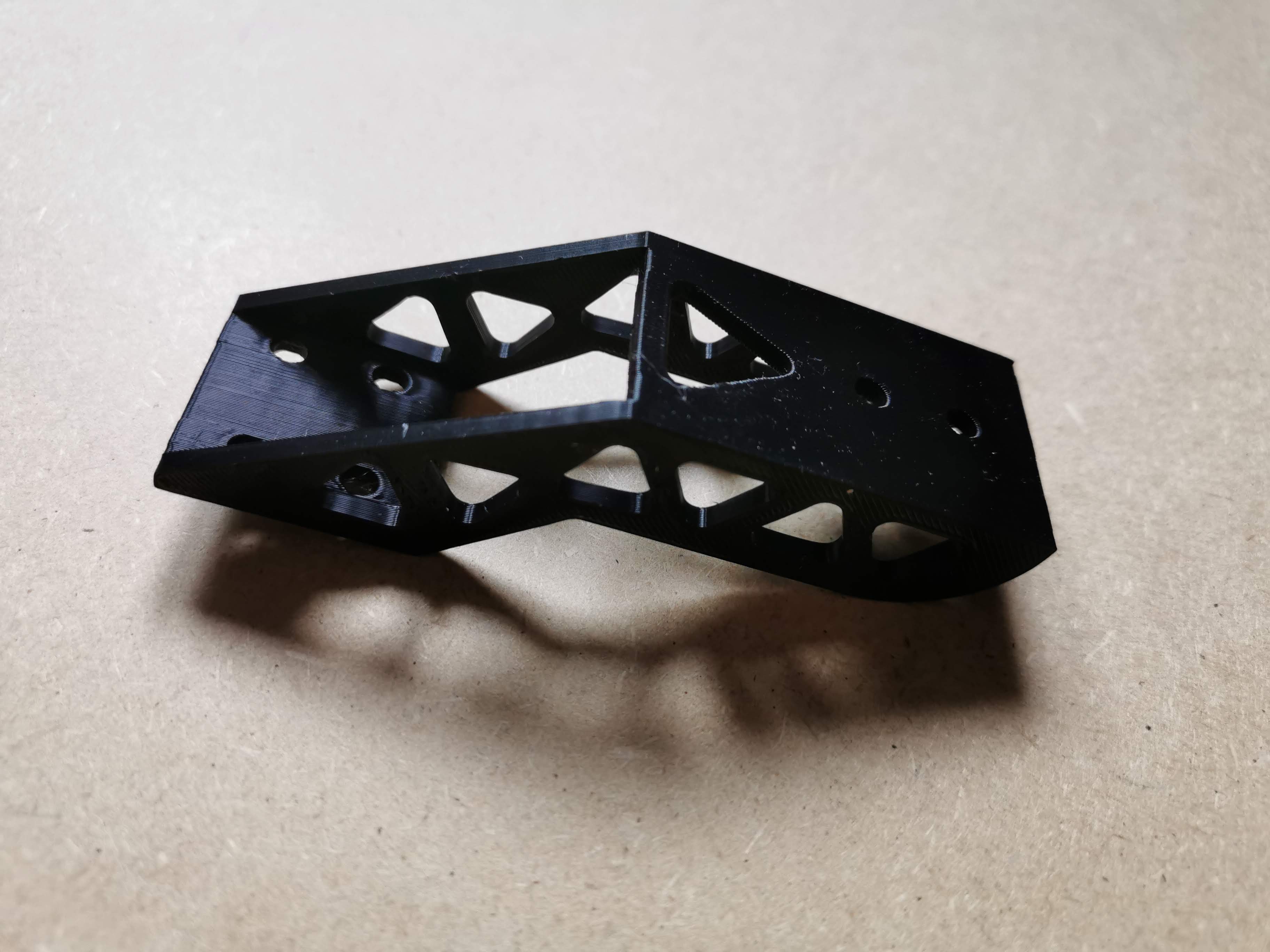 Neje Max 4 drag chain mount by Janusz Chalimoniuk | Download free STL ...