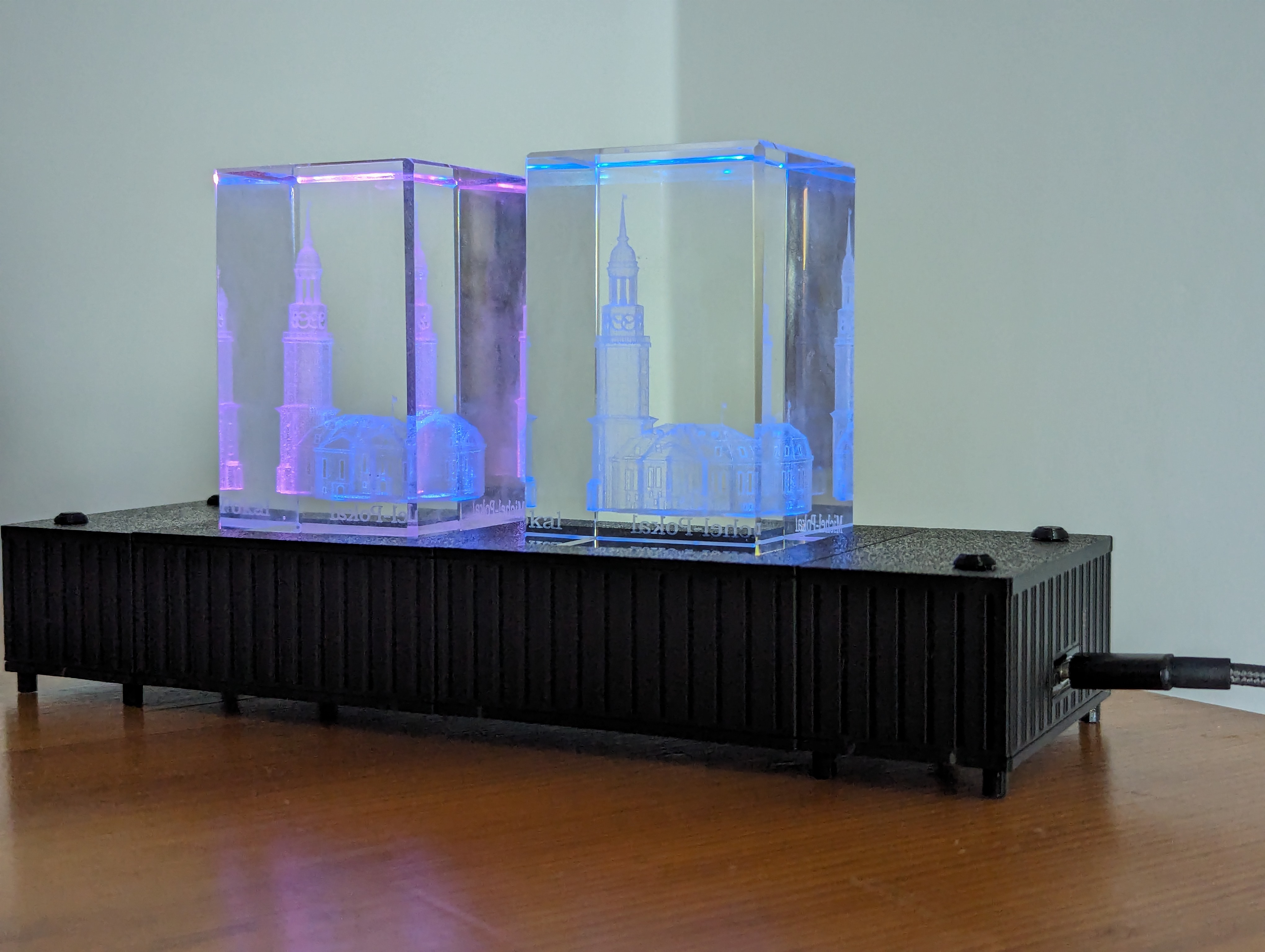 Illuminated and modular glass trophy stand by Thorodini | Download free ...