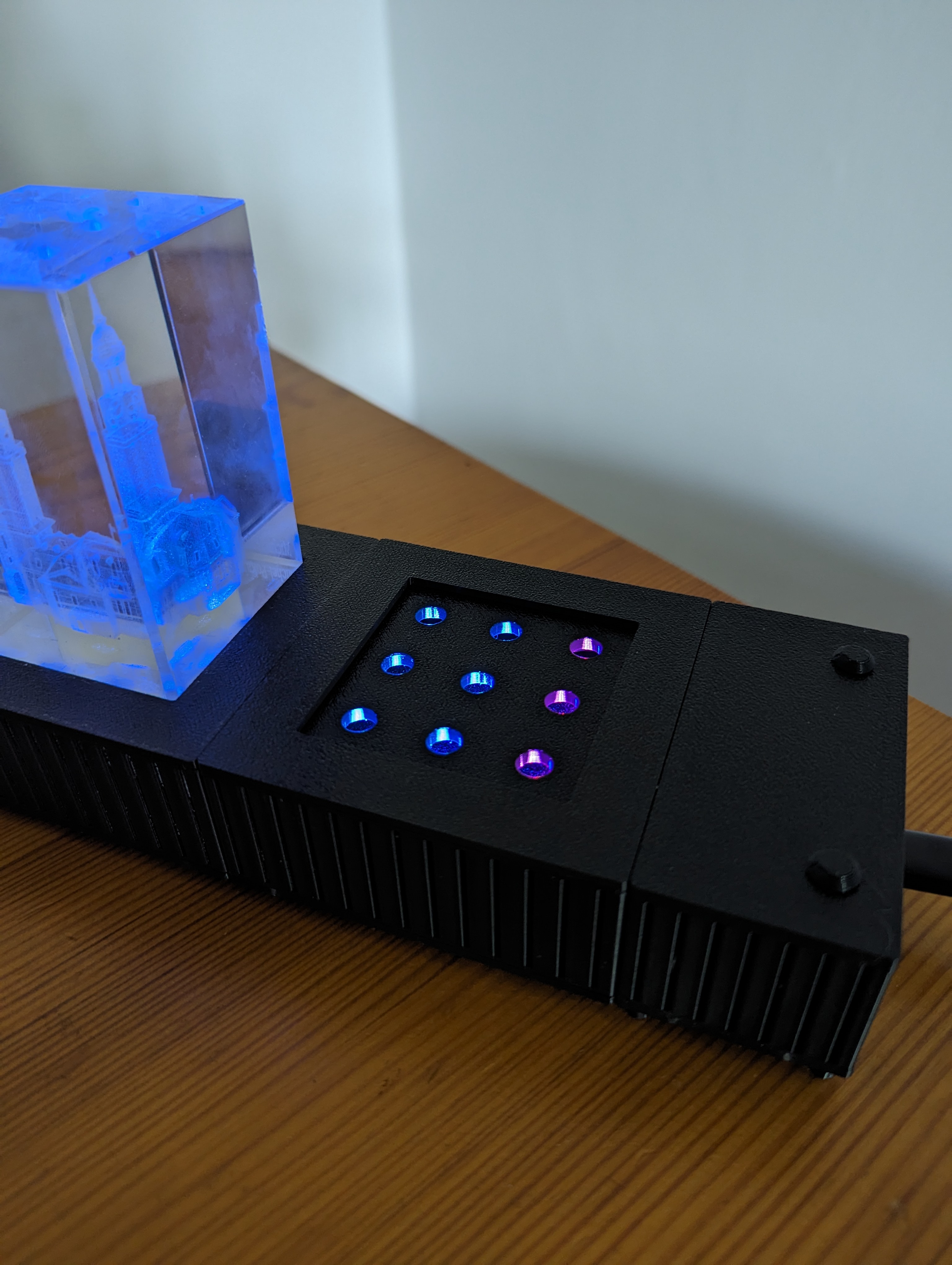 Illuminated and modular glass trophy stand by Thorodini | Download free ...