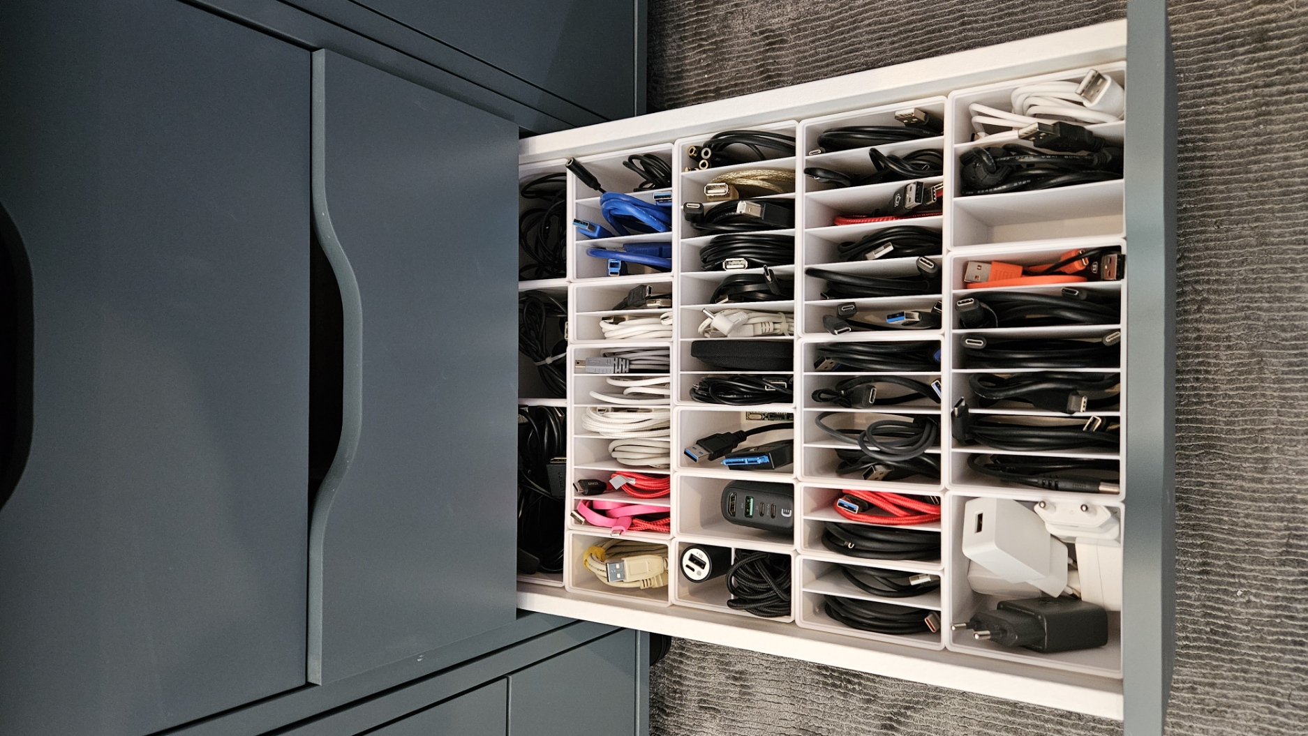 Ikea Alex Gridfinity cable bins by LutraVulgaris | Download free STL ...