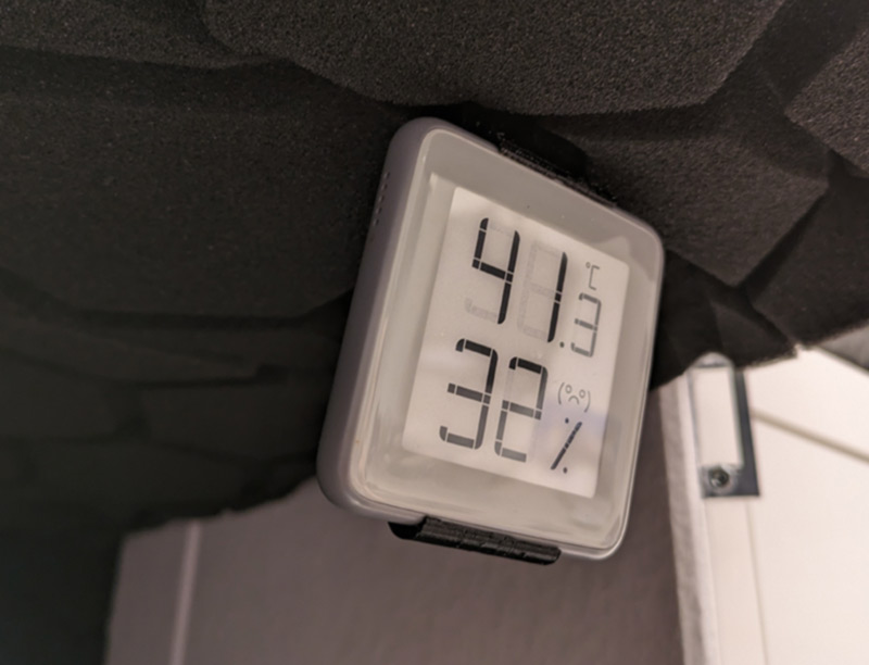 Ceiling mount for Xiaomi e-Ink Thermometer by OSXtraveller | Download ...