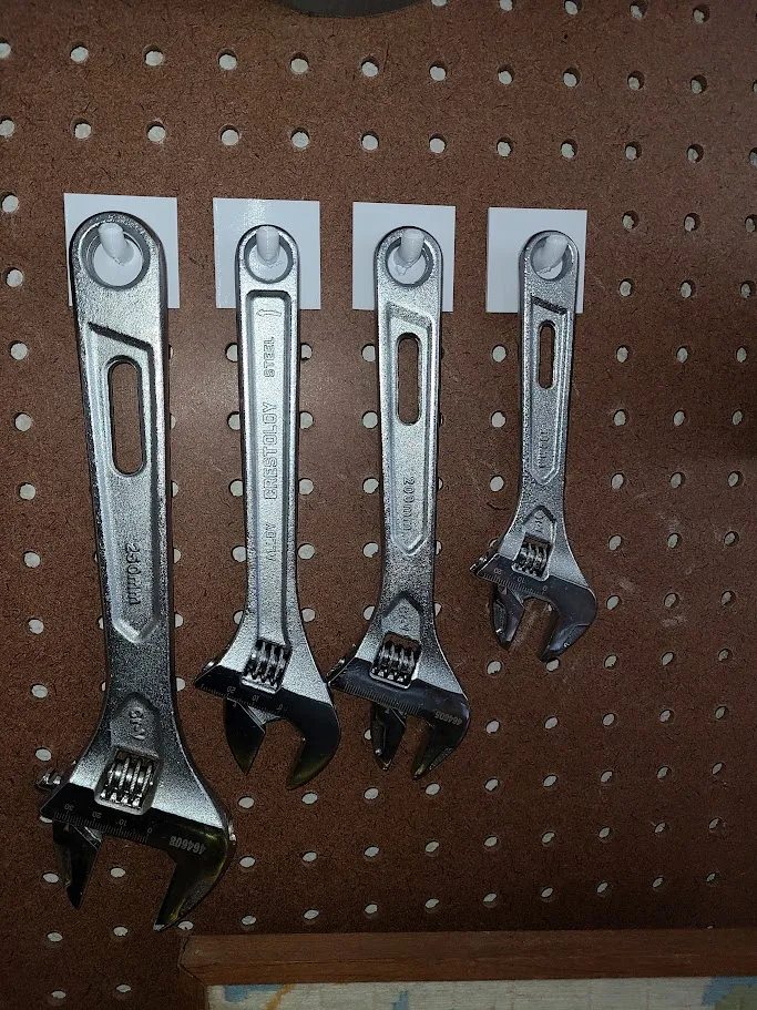 Pegboard Simple Hooks by Sam | Download free STL model | Printables.com